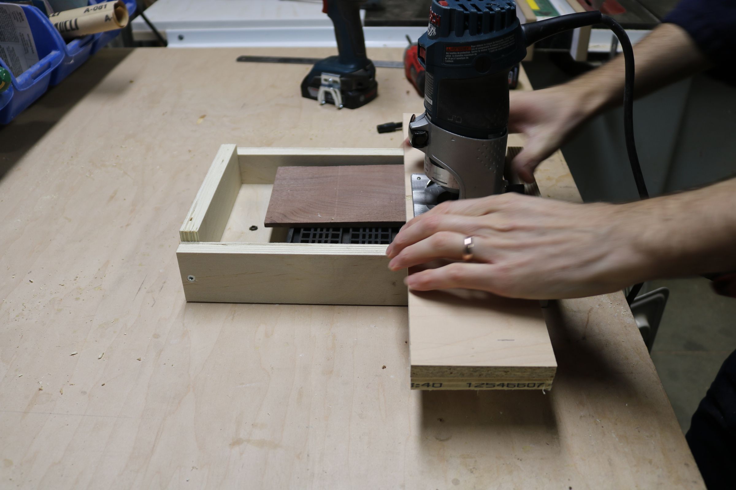 Scalable Router Sled and Thicknessing Jig : 11 Steps (with Pictures) - Instructables