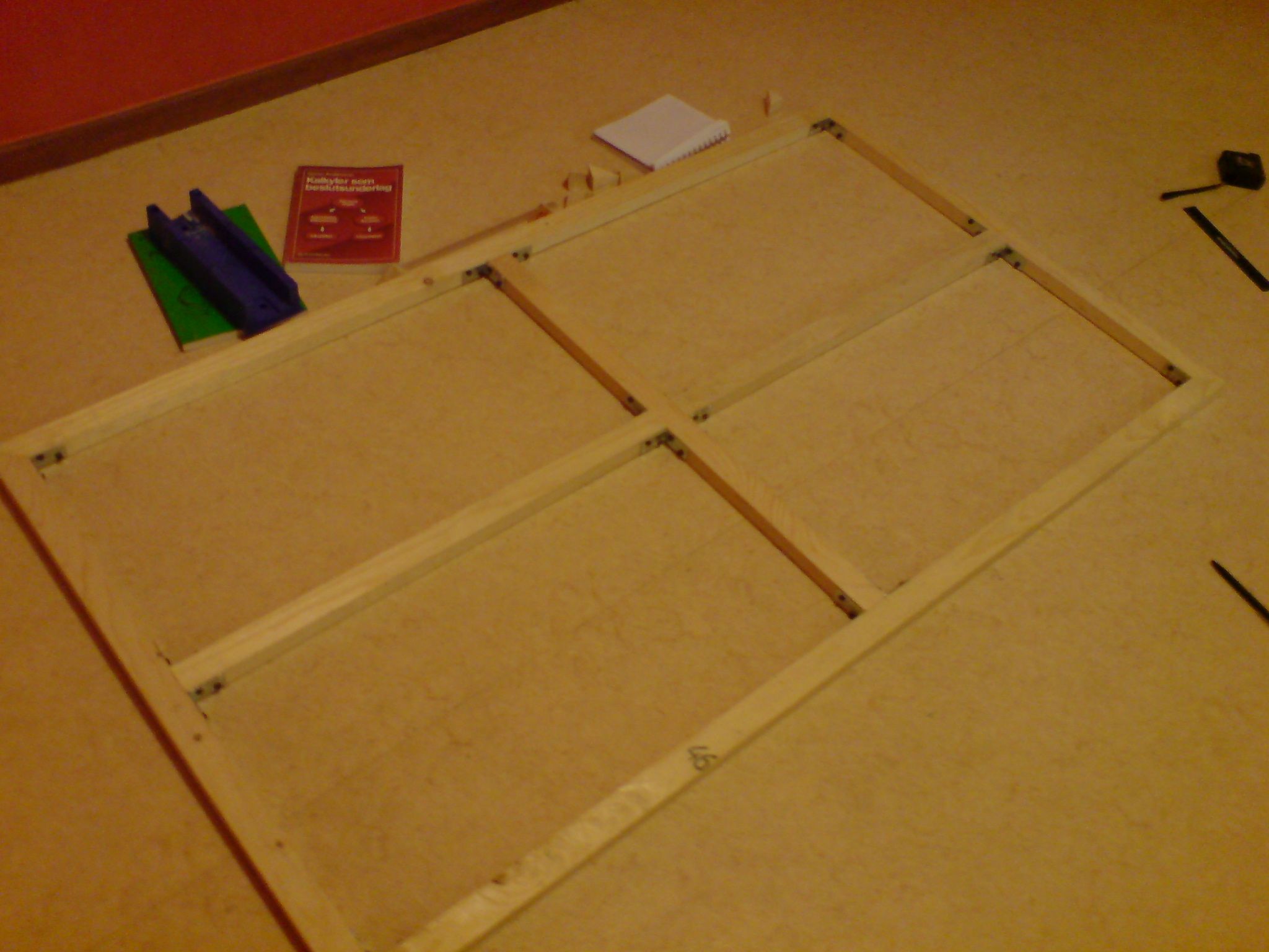 How to Make a Projection Screen That's Also a Painting : 8 Steps (with ...