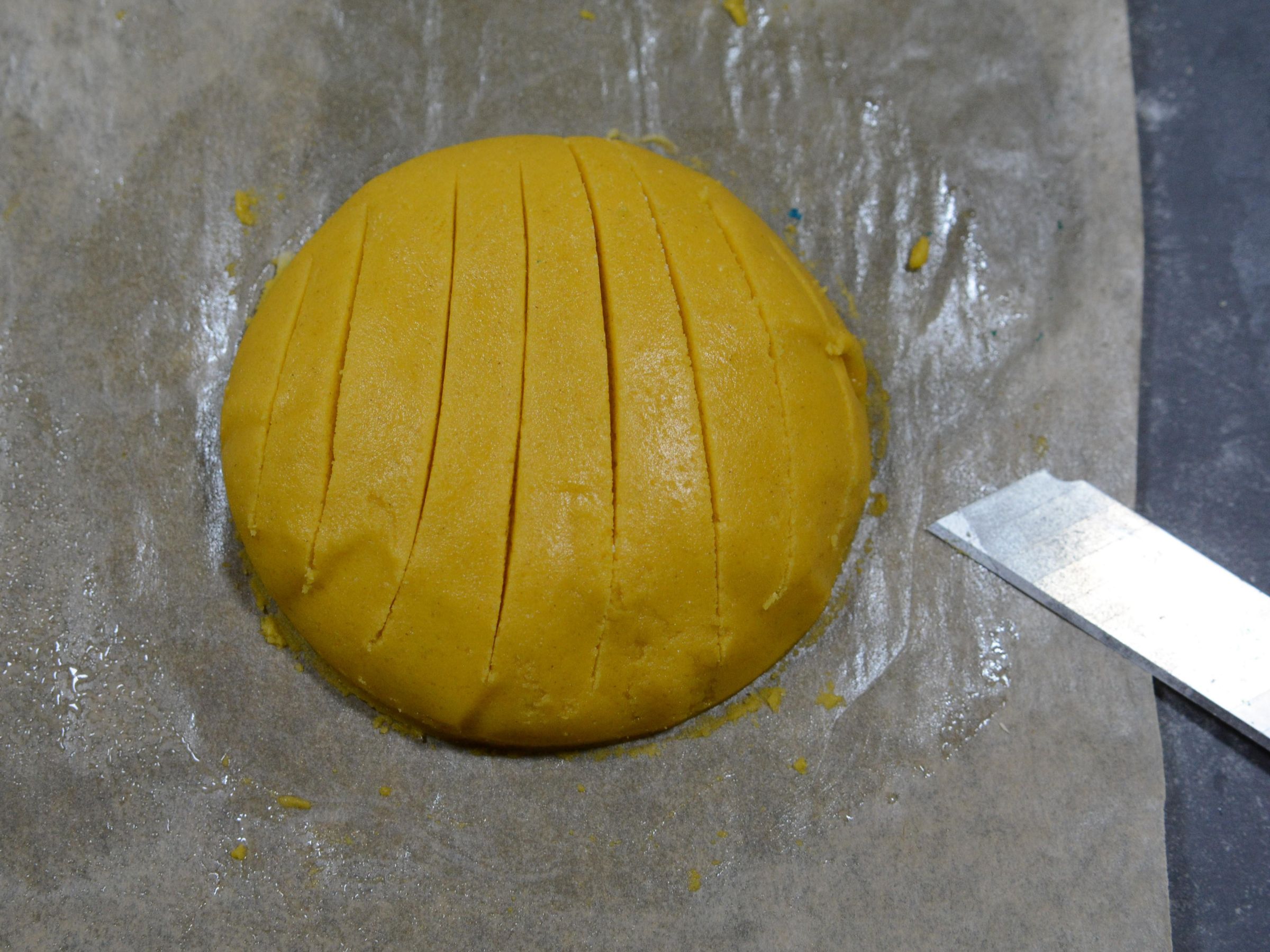 Conchas- Mexican Sweet Bread : 7 Steps (with Pictures) - Instructables