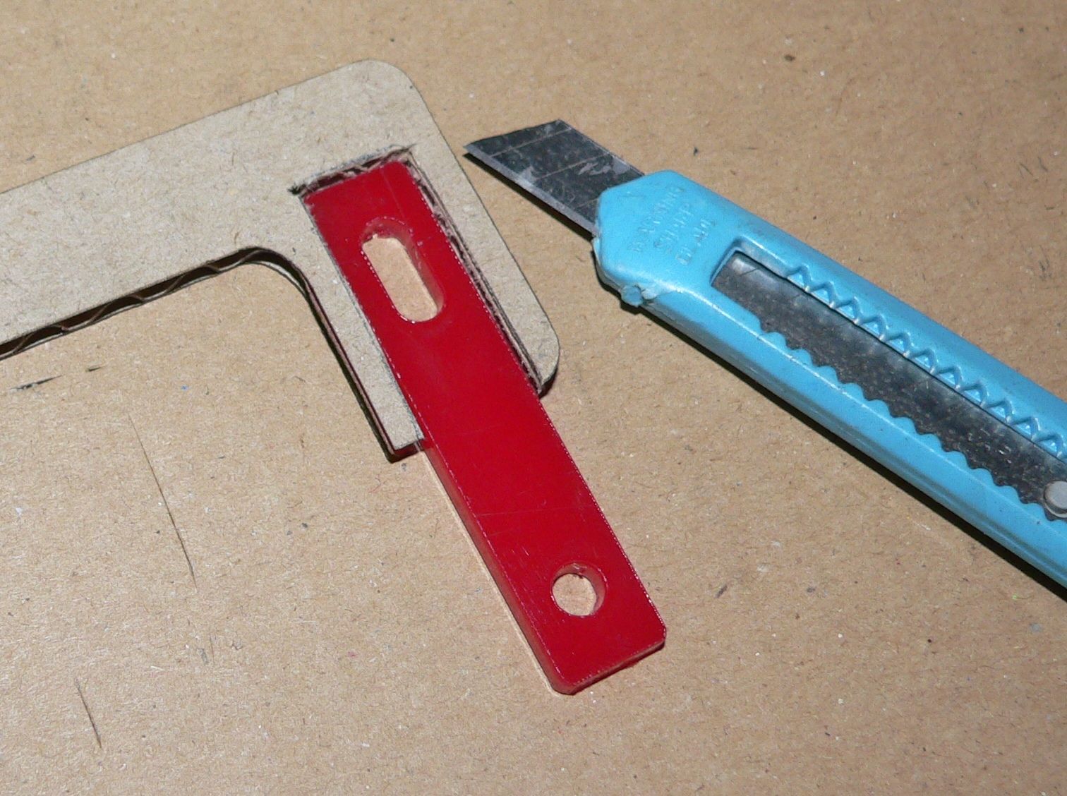 Beautiful and Ecological, Cardboard Laptop Case : 7 Steps (with ...