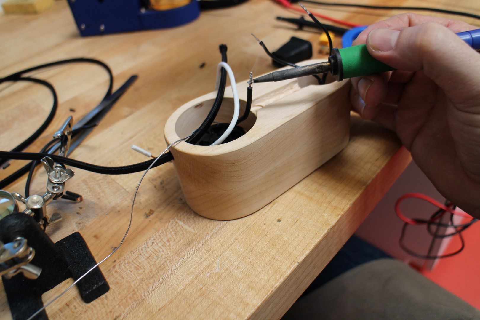 Edison Lamp in 3 Hours : 7 Steps (with Pictures) - Instructables