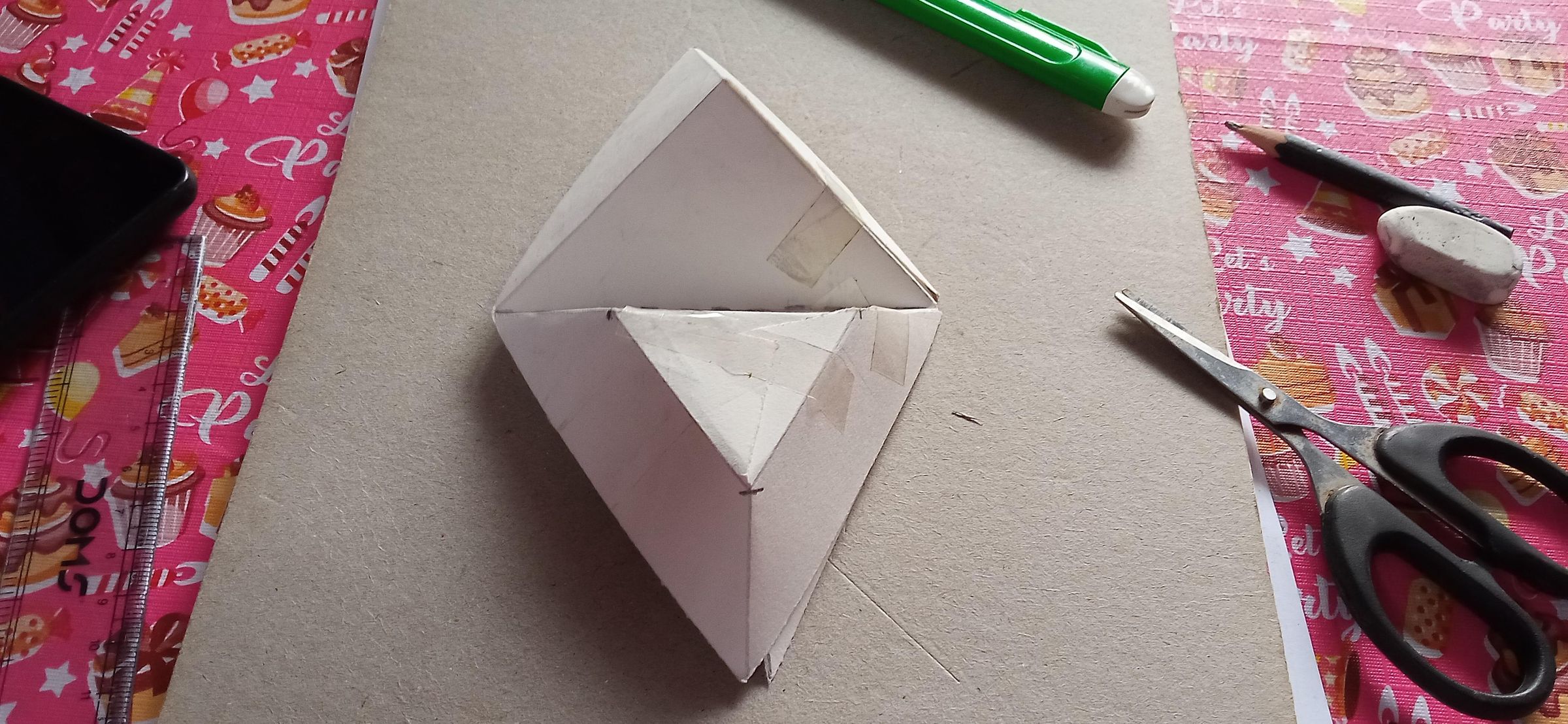 DIY - Origami Based Sturdy Phone Stand - Minimalist, Easy and Low ...