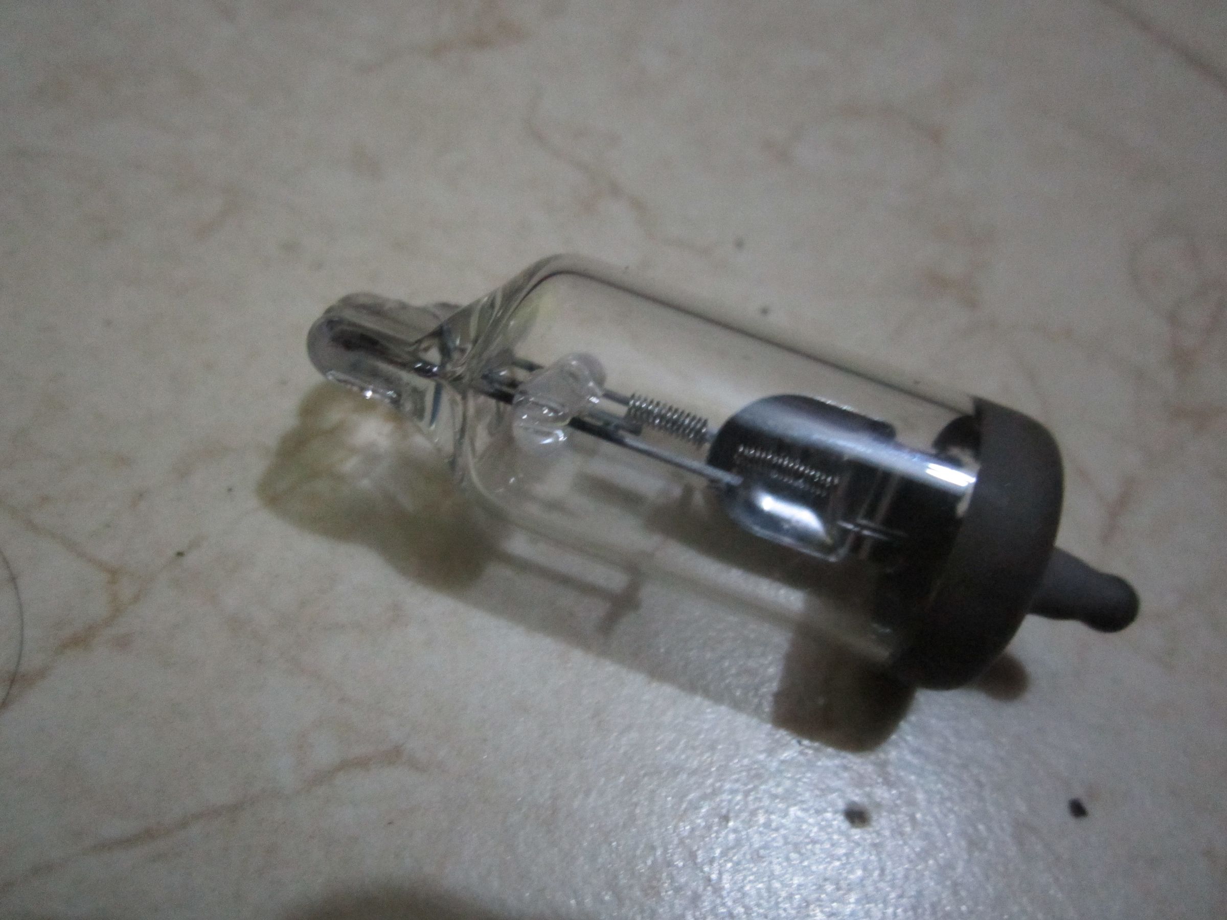 Glowing Old USB Flash Drive - Instructables