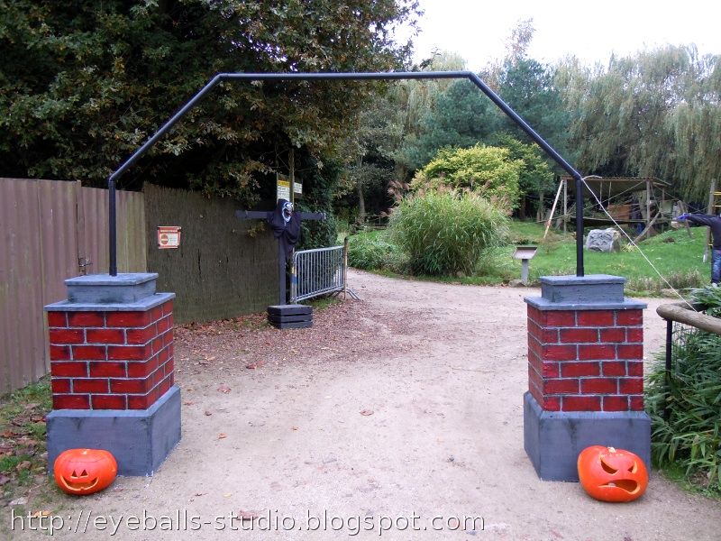 Cemetery Gate : 4 Steps (with Pictures) - Instructables