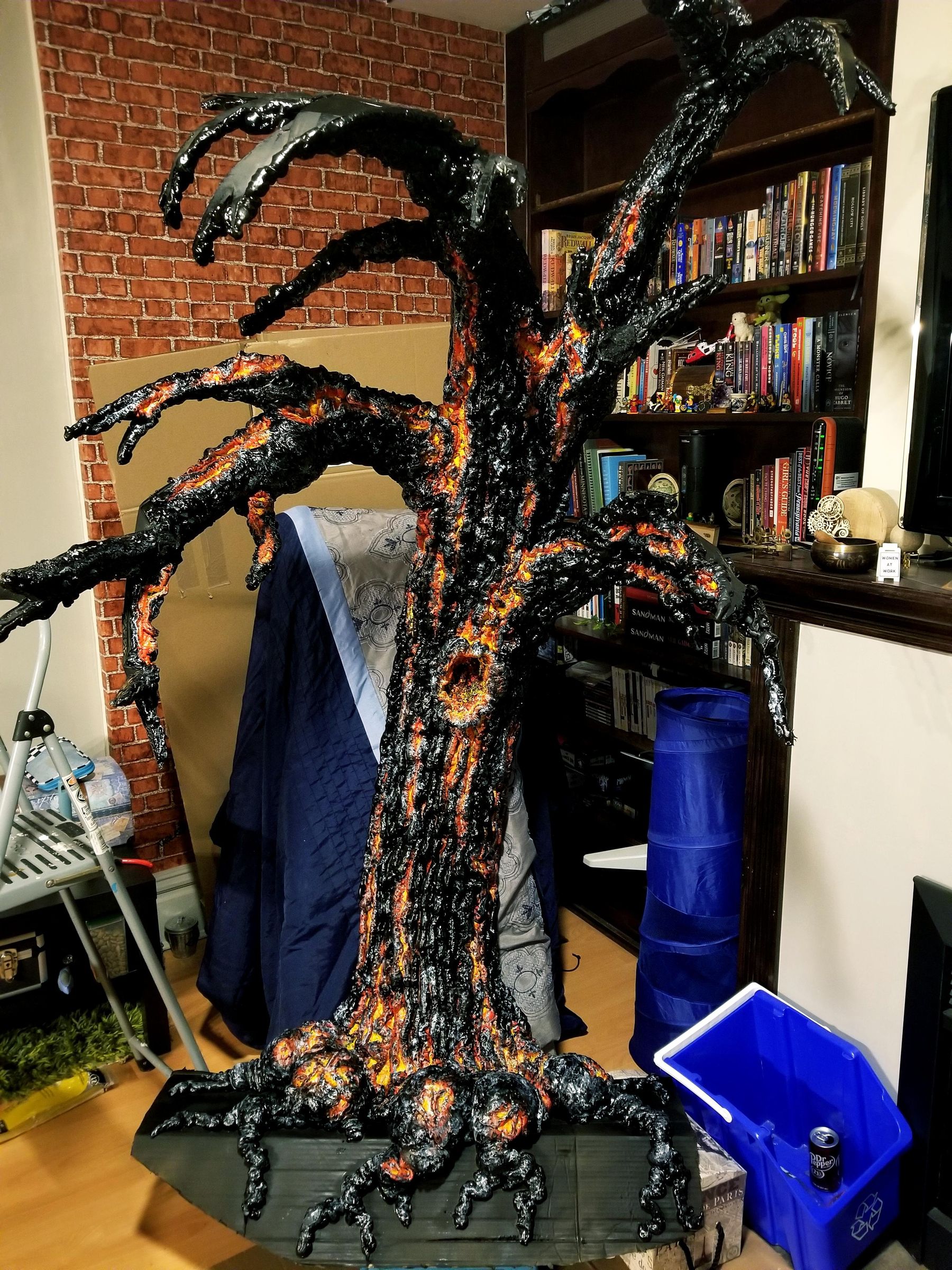 Trick-or-Treat Tree : 6 Steps (with Pictures) - Instructables