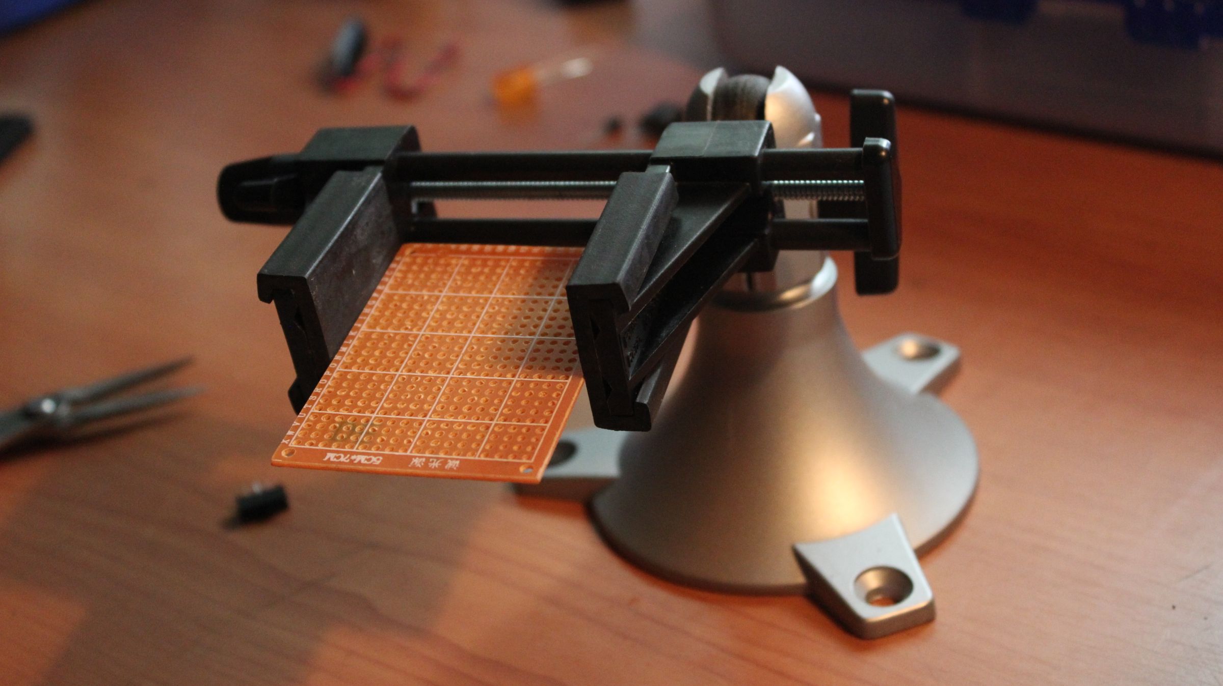 How to Make an Led Pulse Circuit : 3 Steps - Instructables