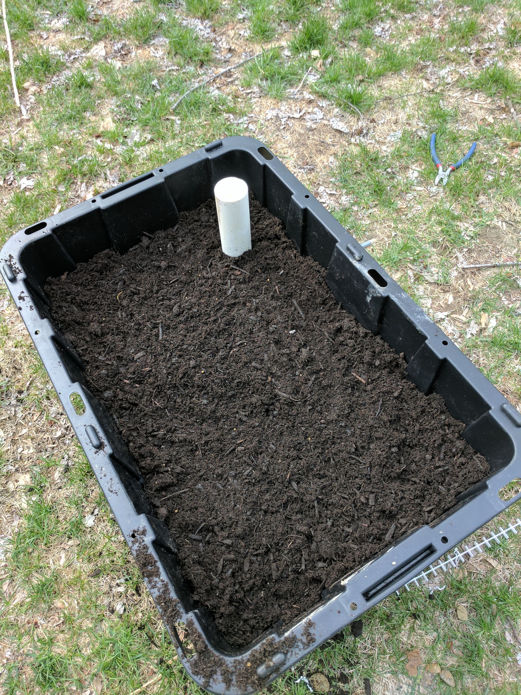 DIY Earth Box : 7 Steps (with Pictures) - Instructables