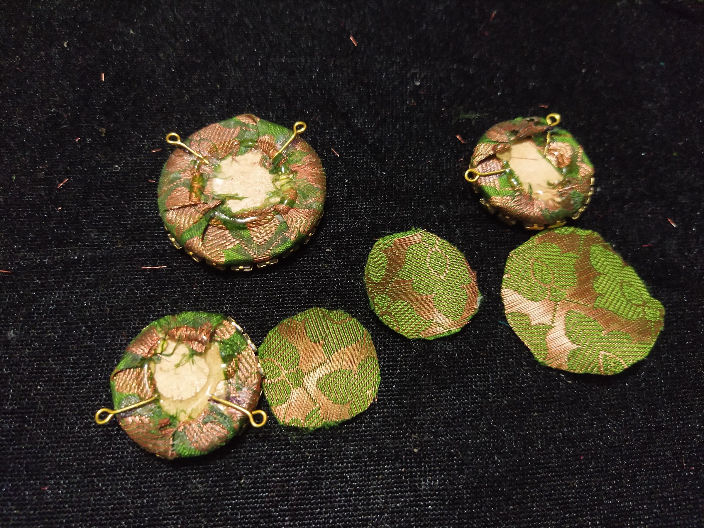 DIY Fabric Jewelry : 23 Steps (with Pictures) - Instructables