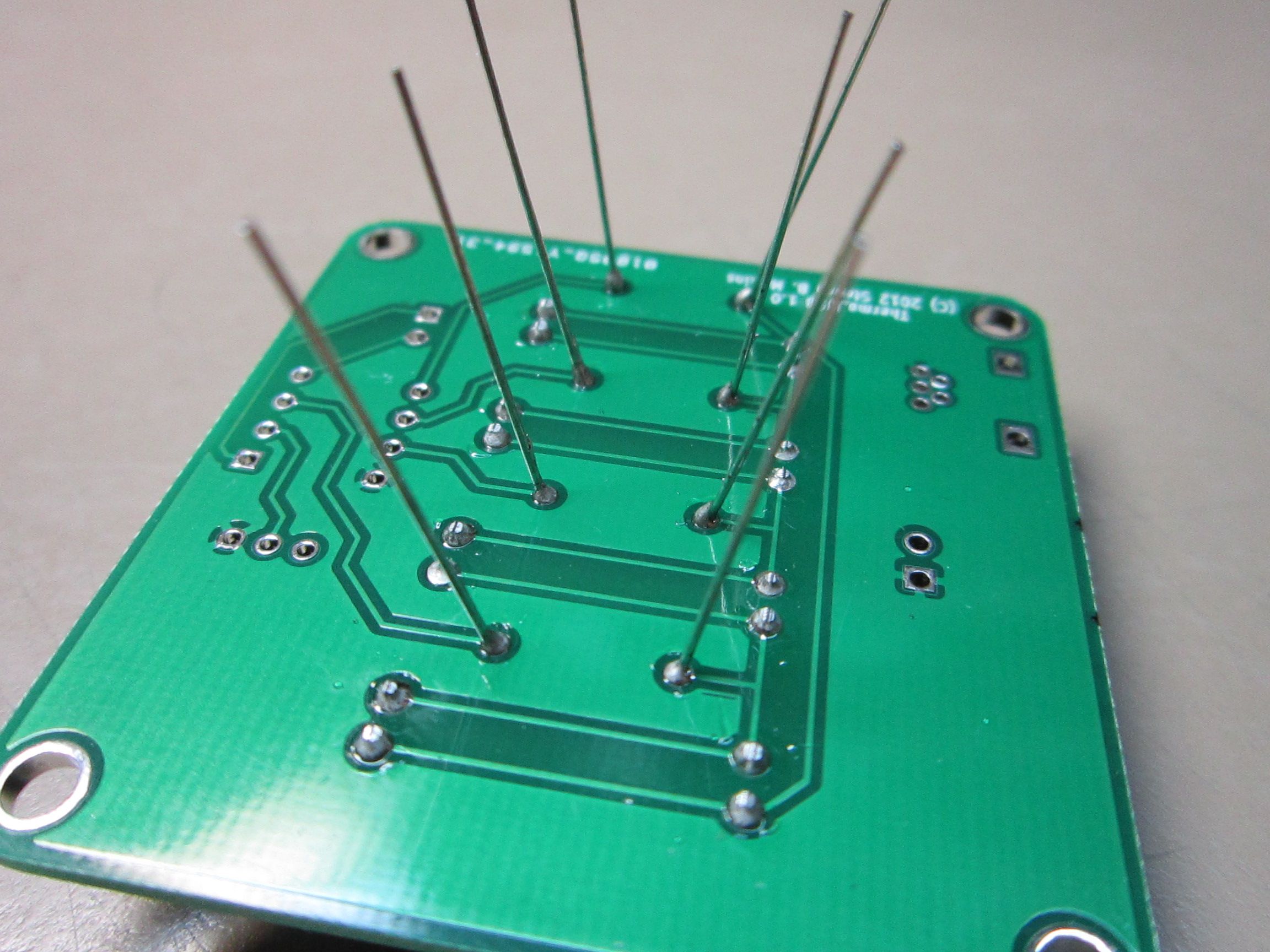 Binary Thermometer USB Powered : 8 Steps - Instructables