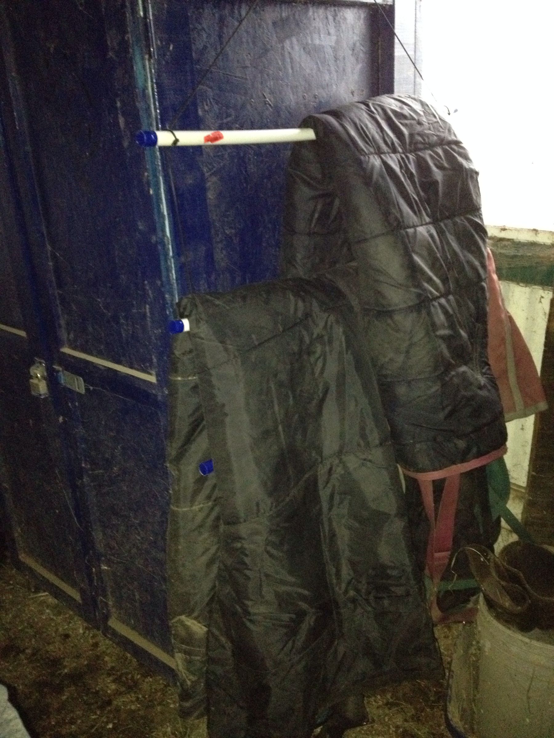 Horse Blanket Rack : 4 Steps - Instructables