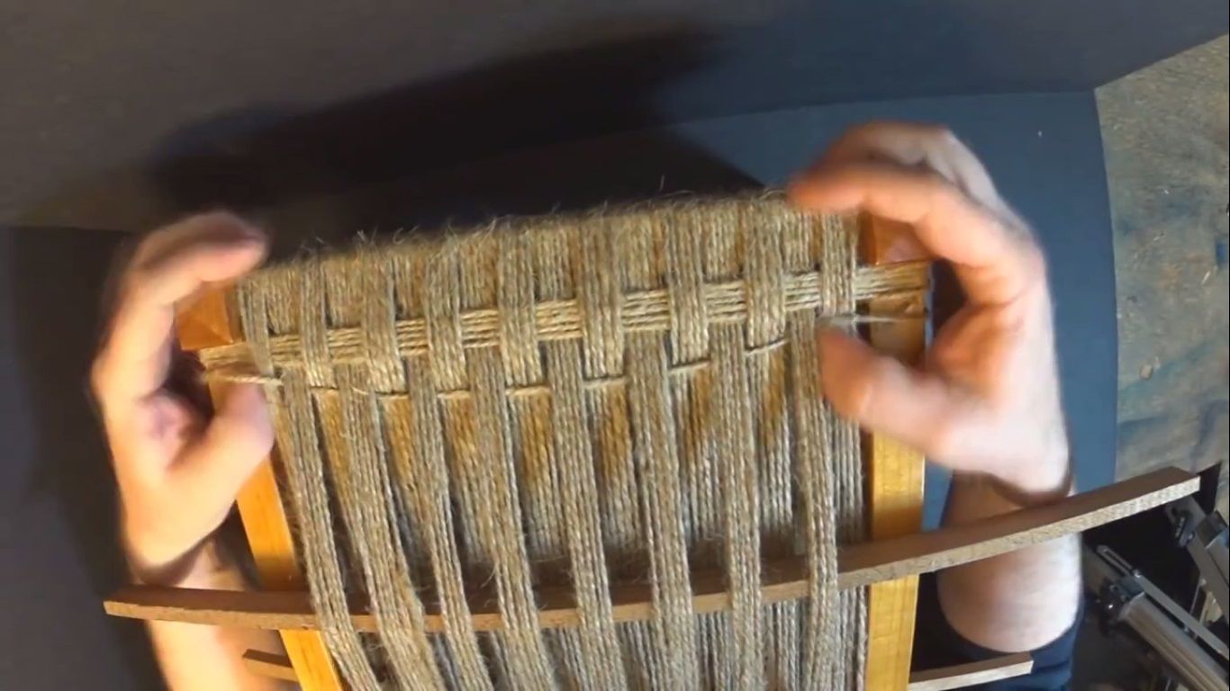 Weave String Table : 3 Steps (with Pictures) - Instructables
