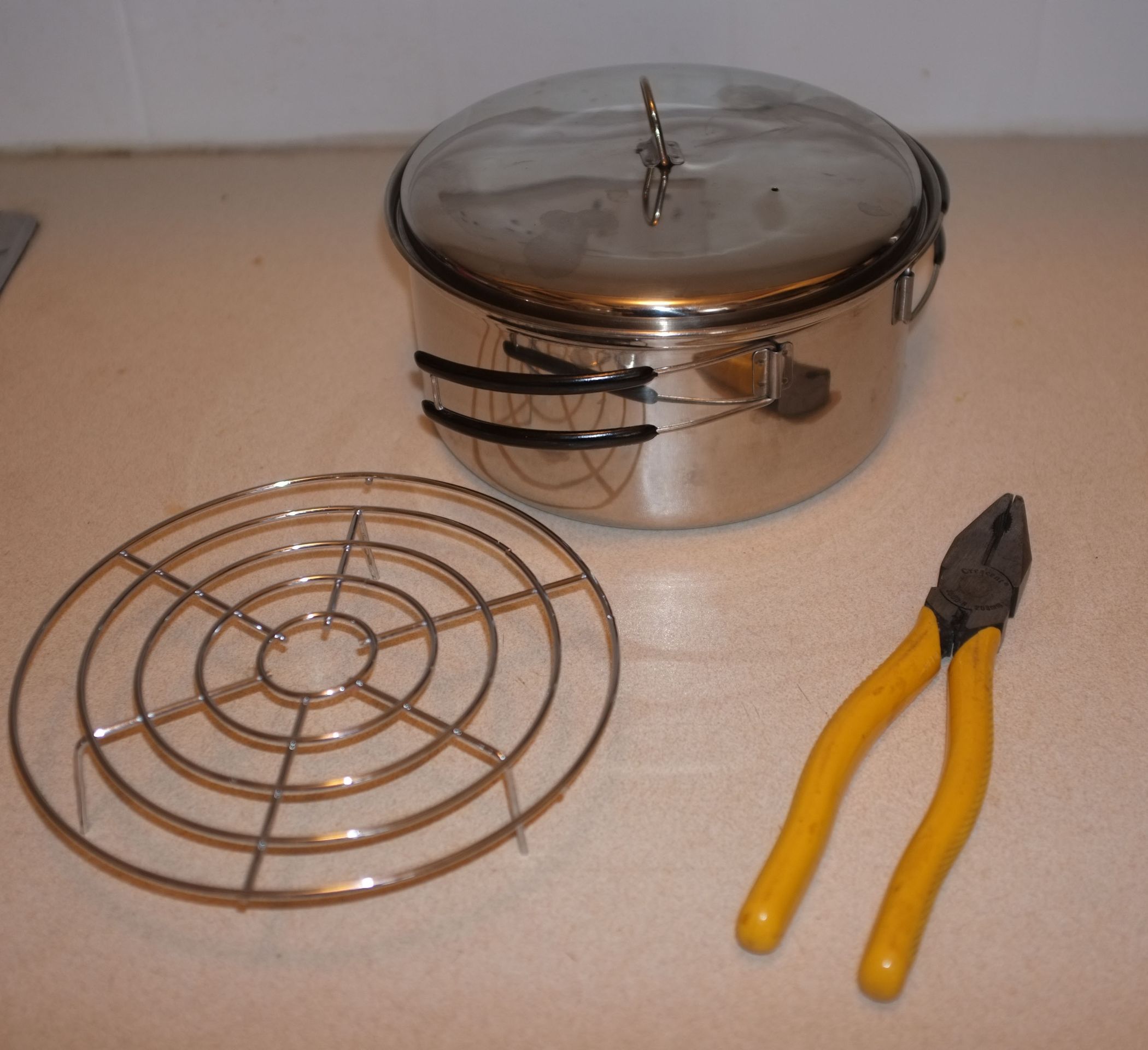 $20 Fish Smoker Attachment for Alcohol Camping Stove : 5 Steps (with ...