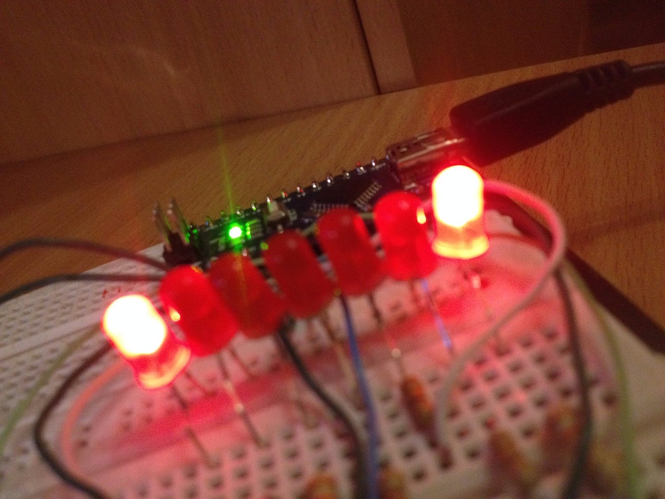 Knight Rider W/ Arduino : 3 Steps - Instructables Knight Rider W/ Arduino : 3 Steps - Instructables