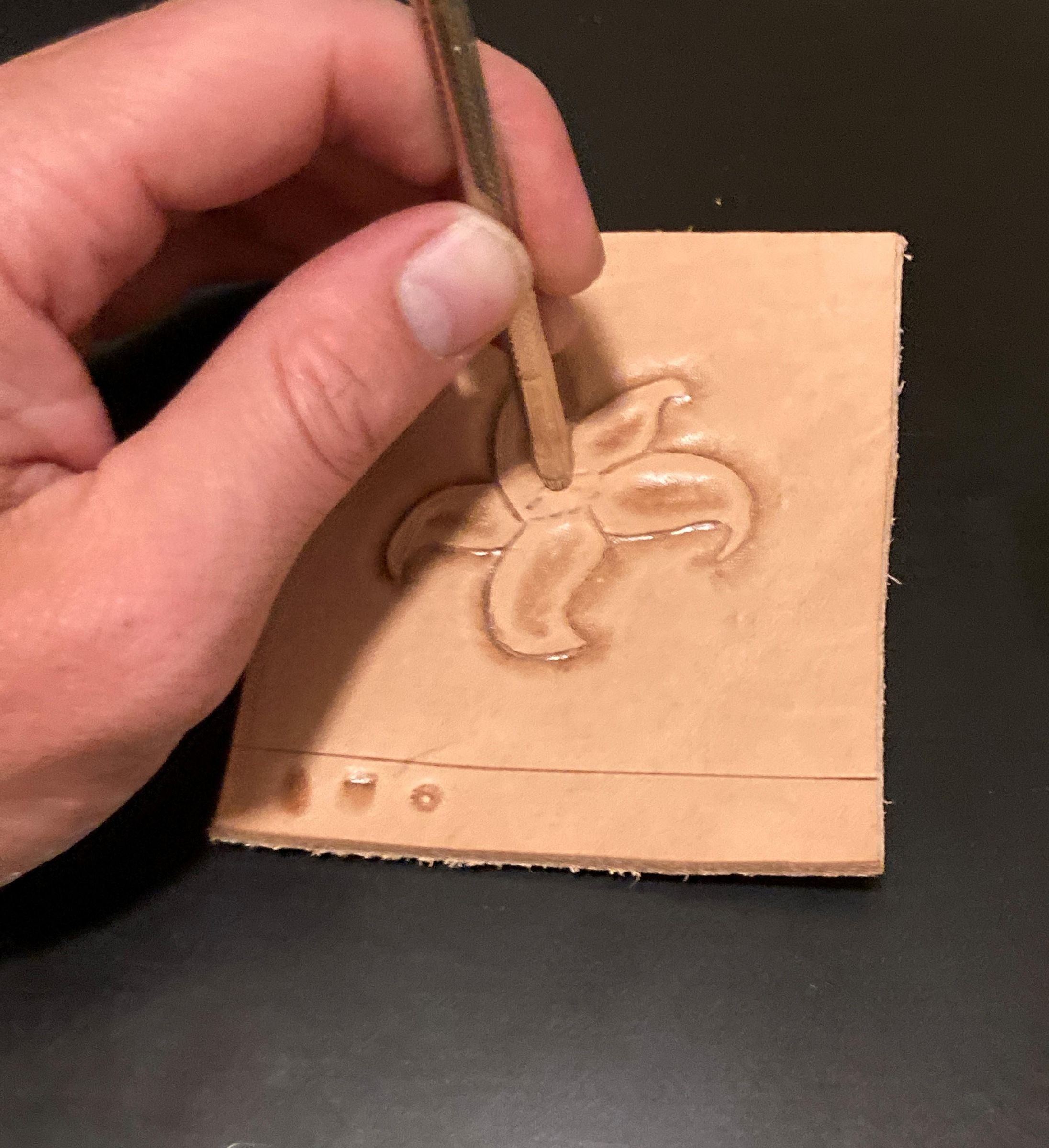 Simple Leather Carving : 10 Steps (with Pictures) - Instructables