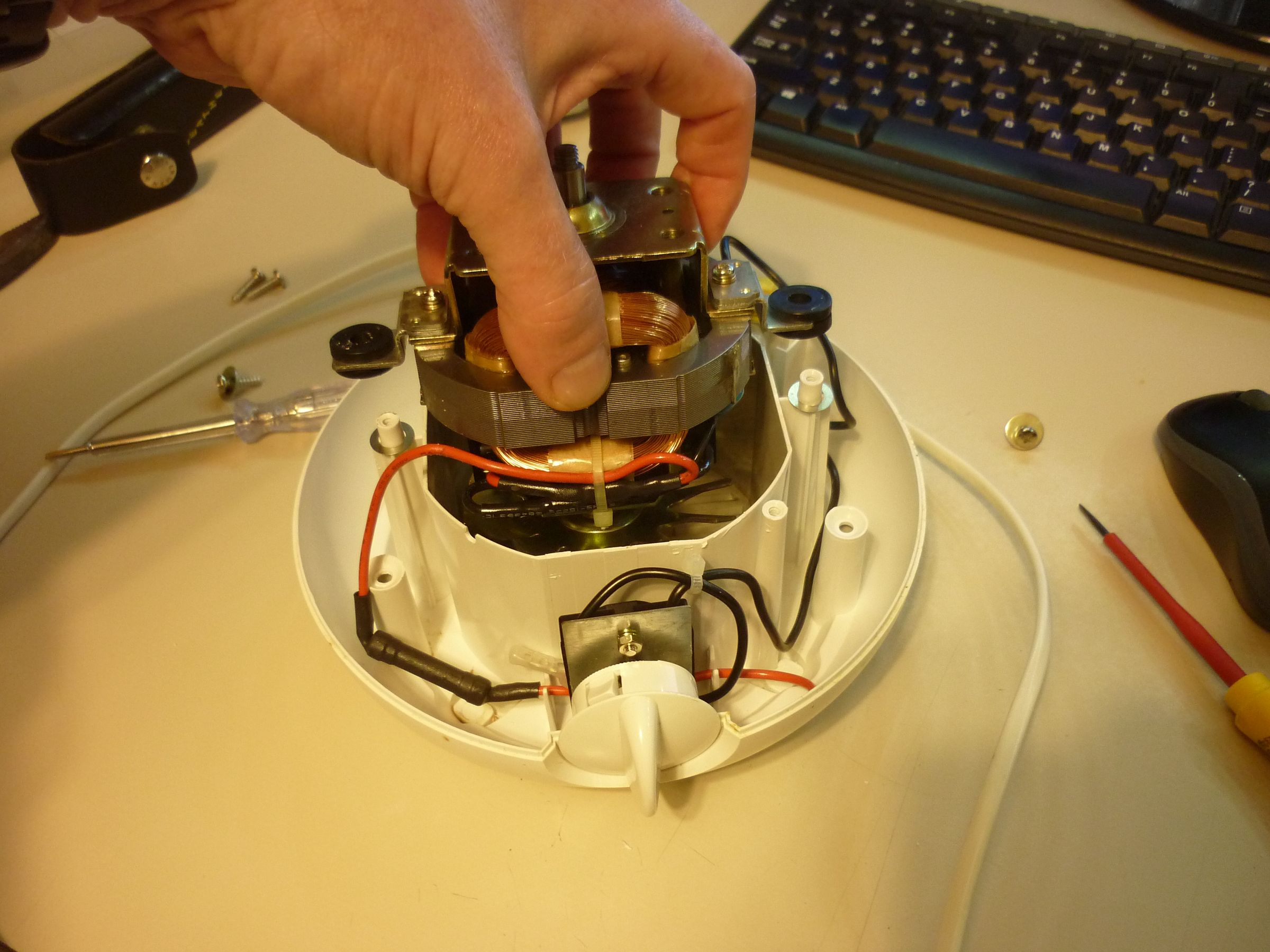 Repair a Blender : 4 Steps (with Pictures) - Instructables
