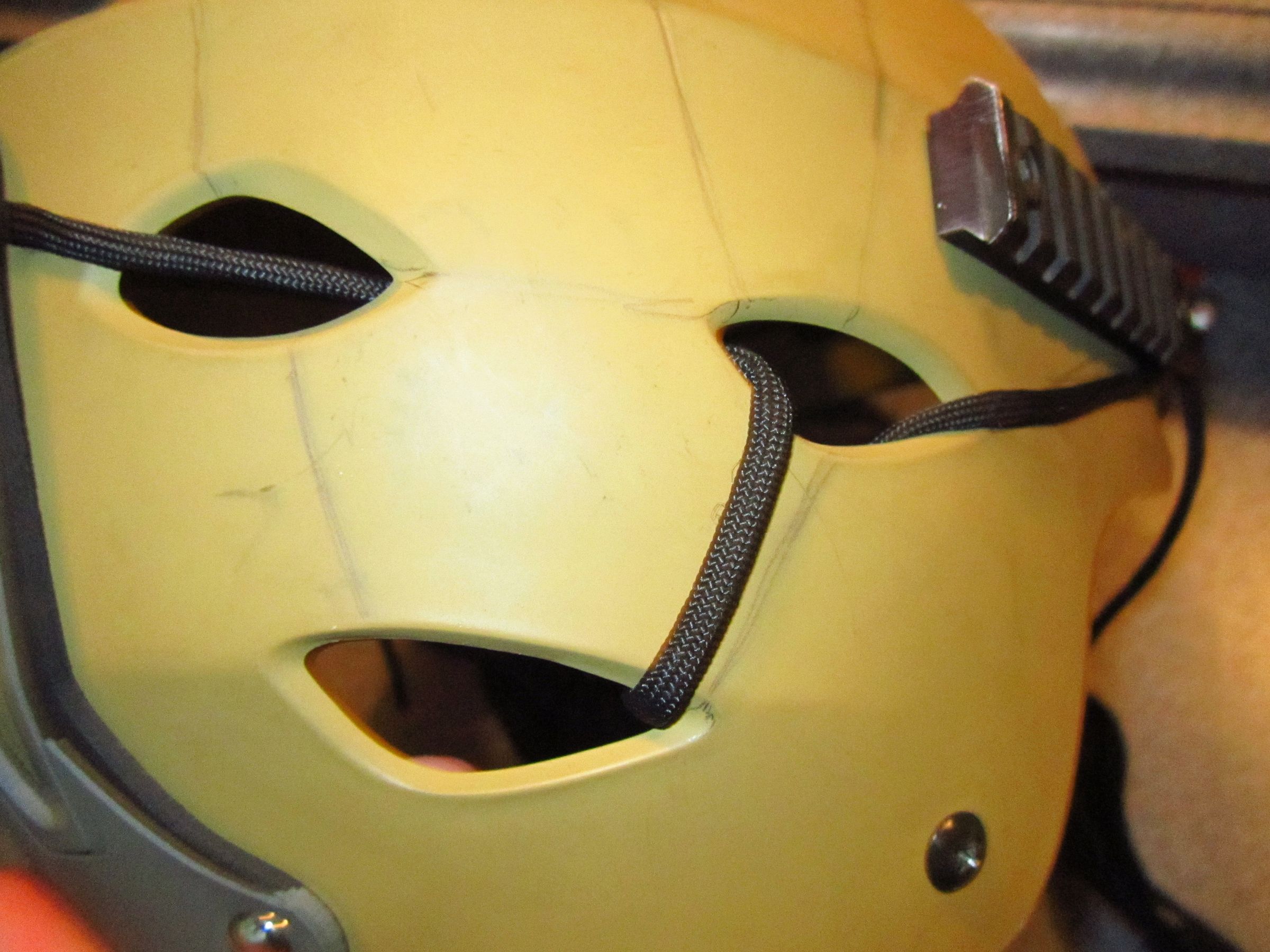 Helmet Paracord Web : 7 Steps (with Pictures) - Instructables