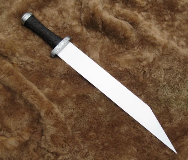 Sword-hilted Broken-back Seax : 68 Steps (with Pictures) - Instructables