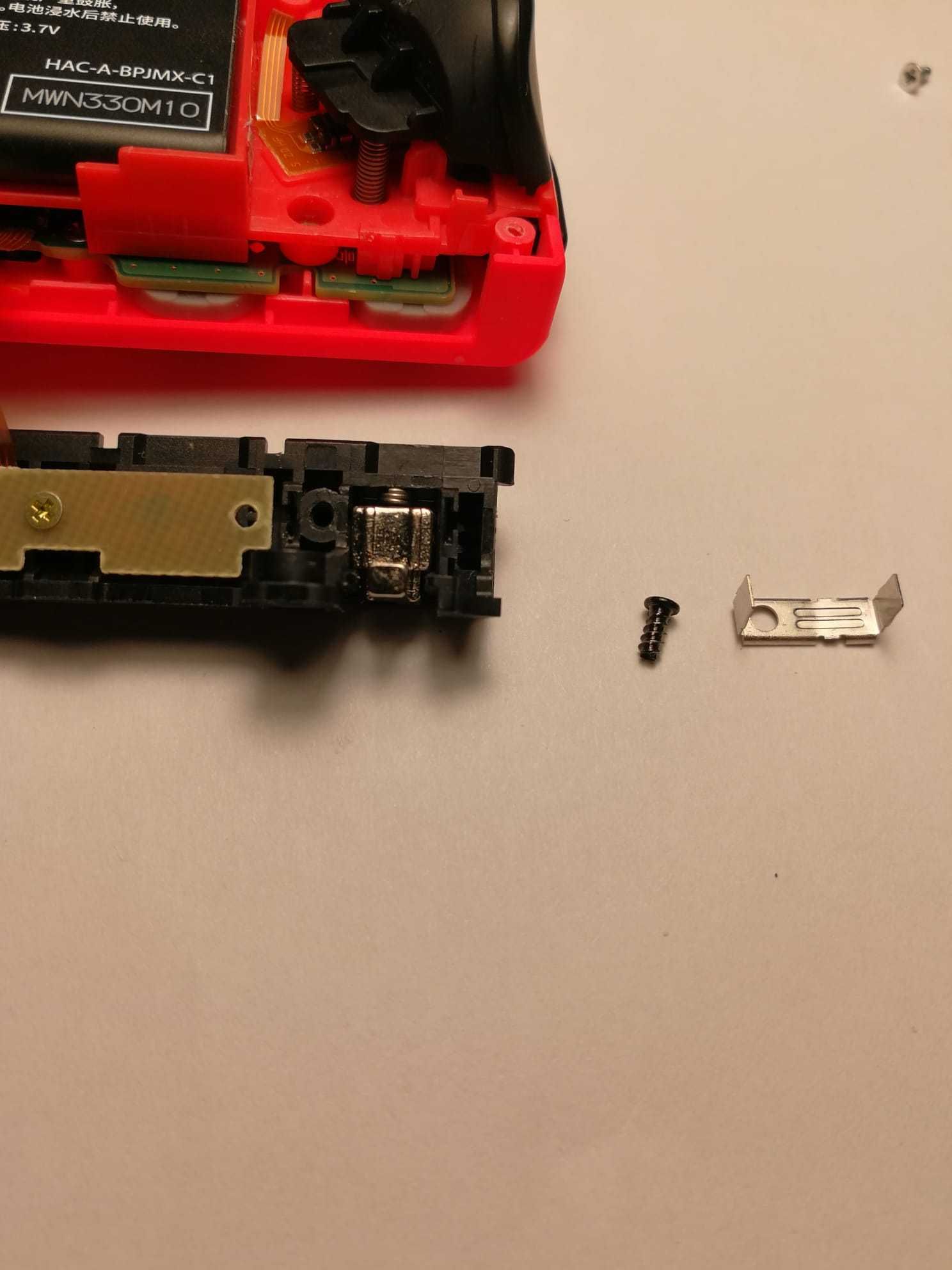 How to Add a Metal Lock to Your Joycons : 8 Steps - Instructables