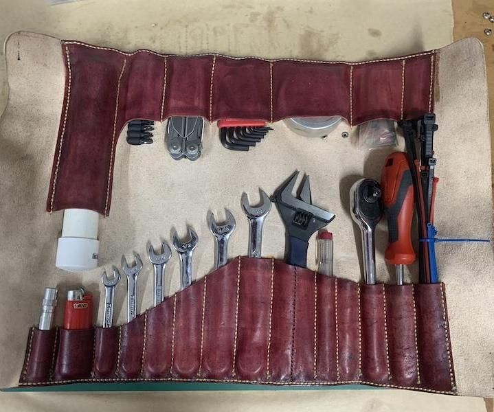 Custom Leather Tool Roll : 17 Steps (with Pictures) - Instructables