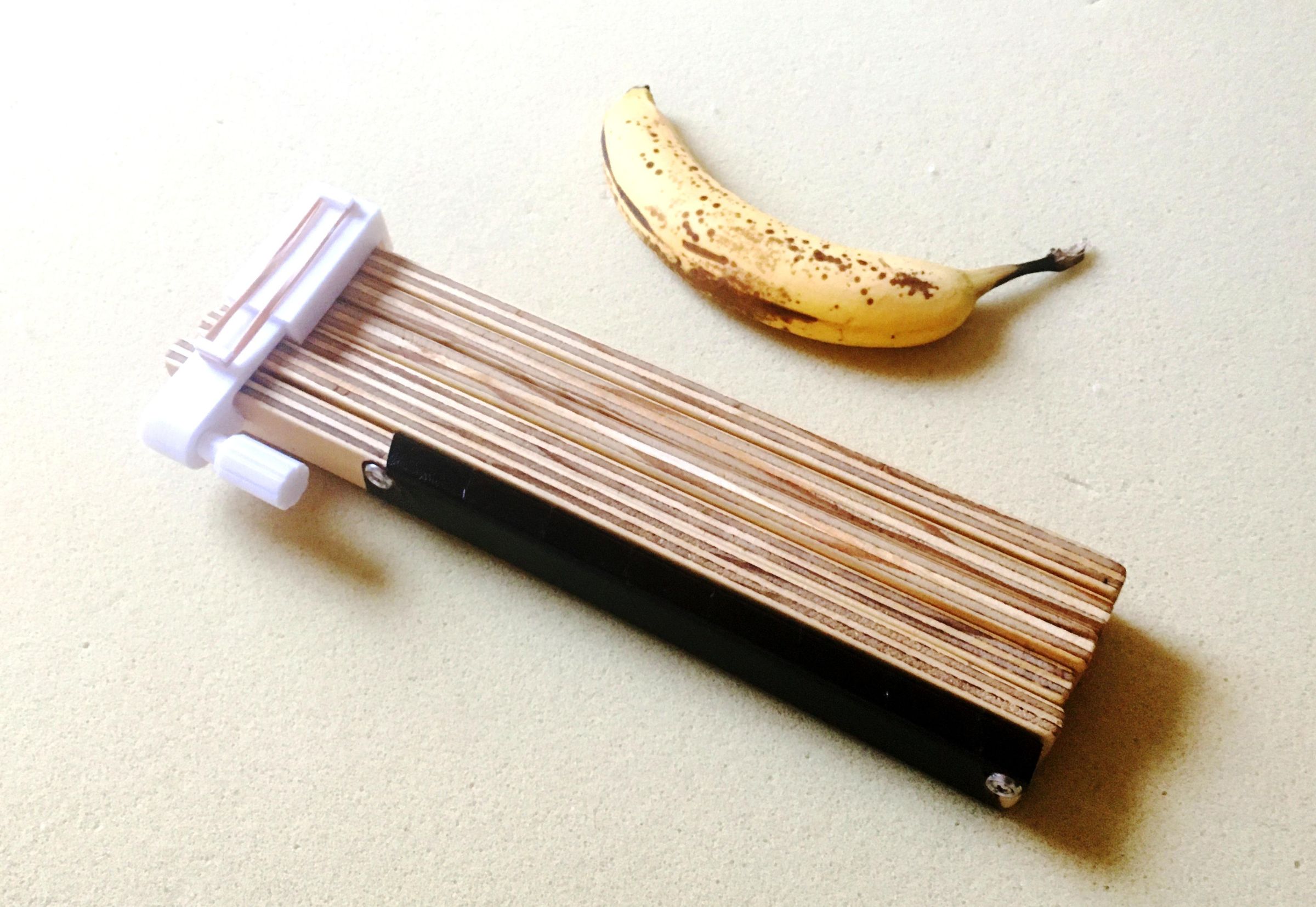 Portable Plywood 6 Foot Selfie Stick : 13 Steps (with Pictures ...