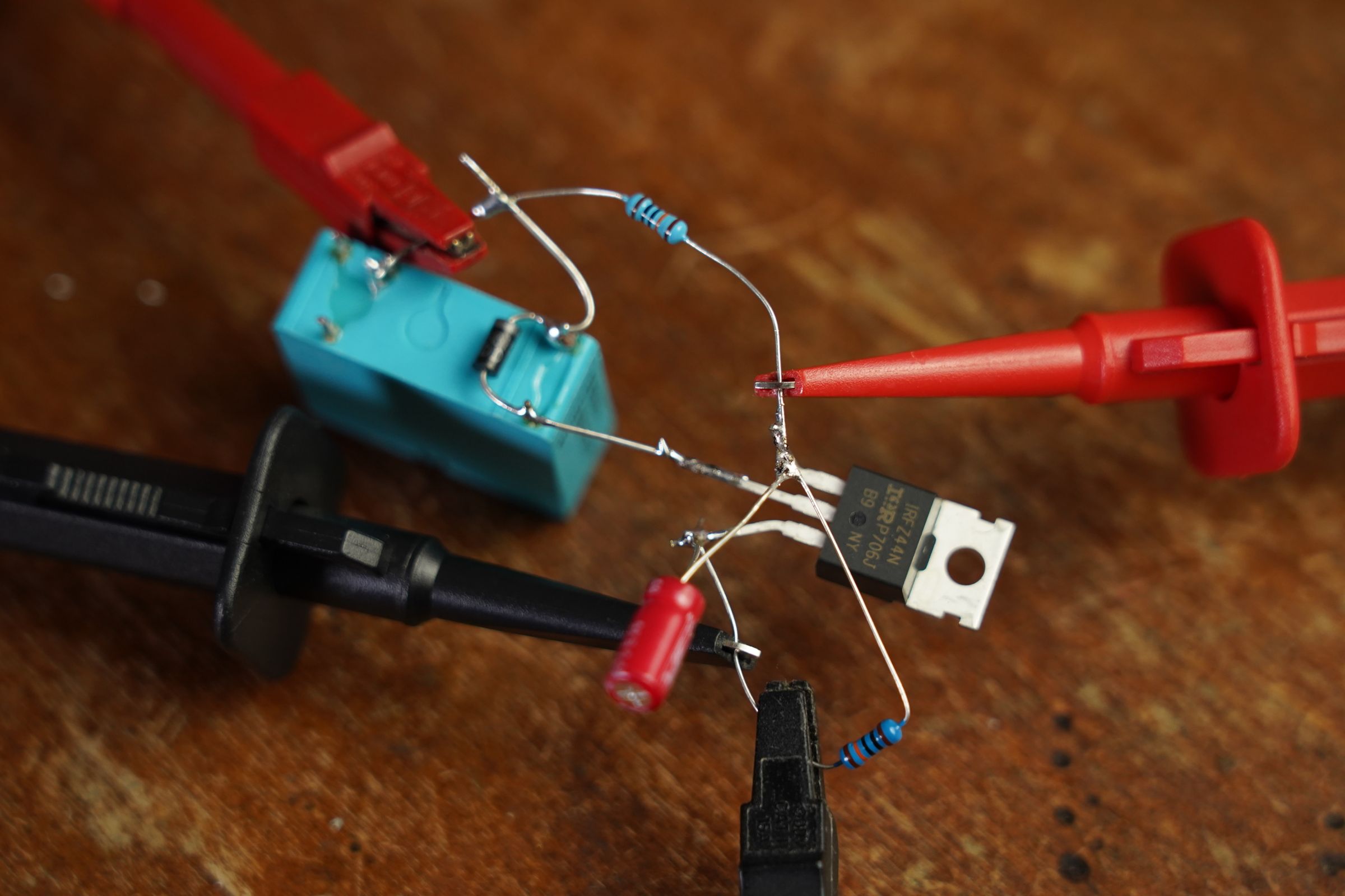 How to Make a Softstarter : 4 Steps (with Pictures) - Instructables