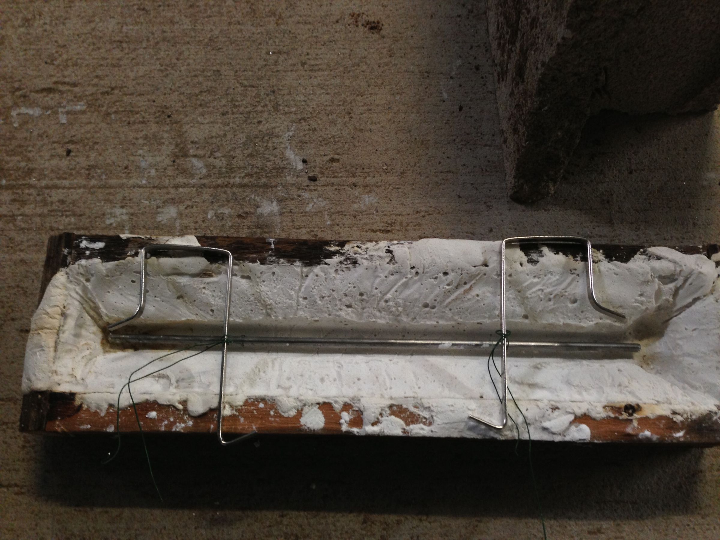 Build a Custom Bone Kickstand With Cast Aluminum : 10 Steps (with ...