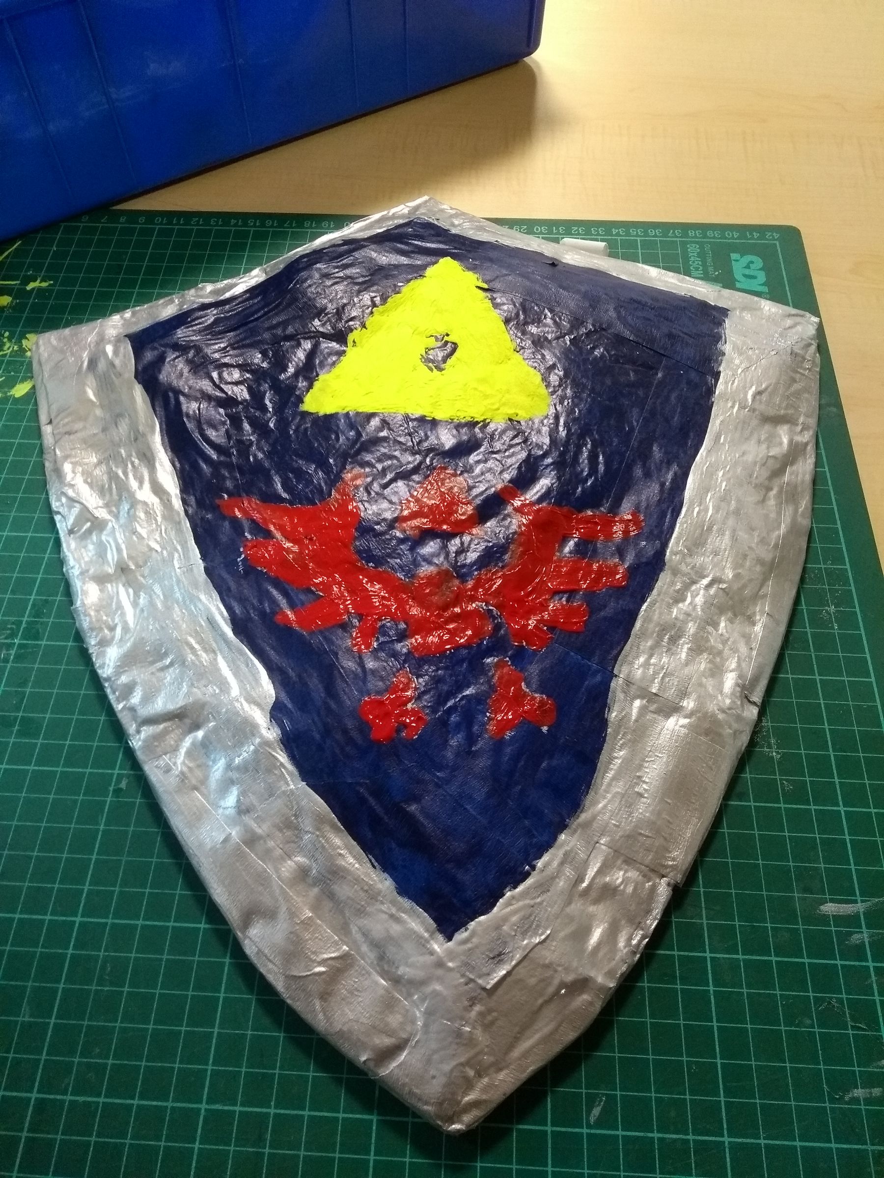 Hyrule Shield : 5 Steps - Instructables