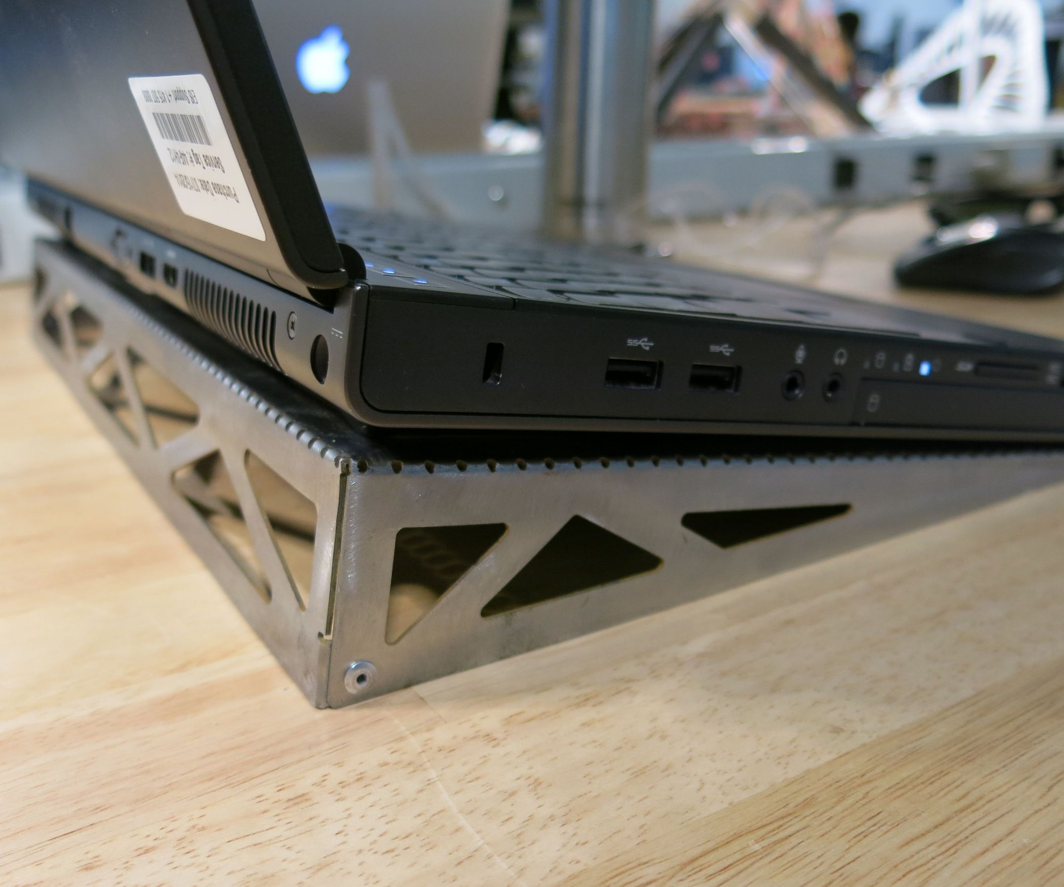 Sheet Metal Computer Cooler : 7 Steps (with Pictures) - Instructables