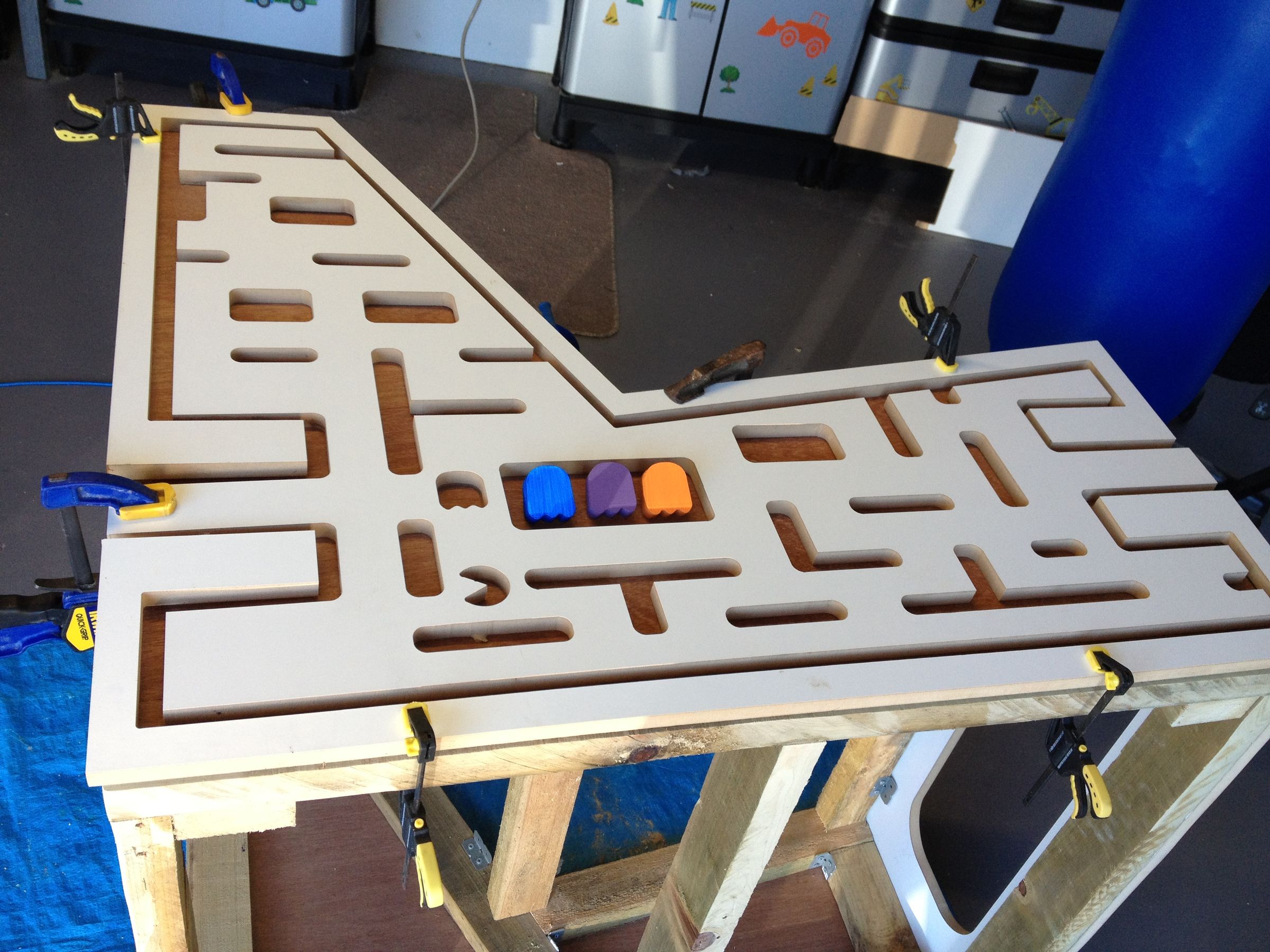 Ultimate Pacman / Space Invaders Gaming Chair With Speakers : 12 Steps ...