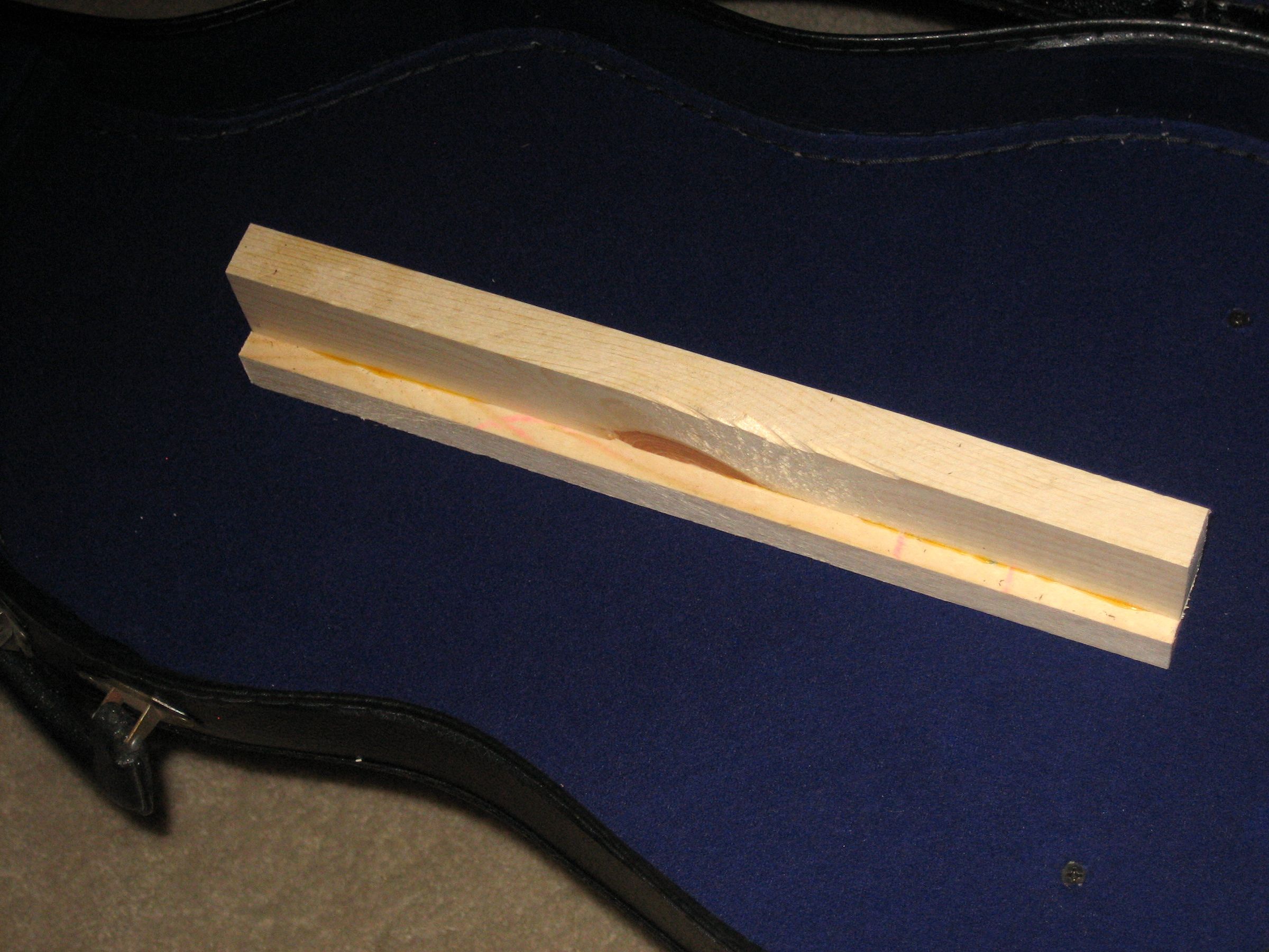 Make a Guitar Case Table : 5 Steps (with Pictures) - Instructables