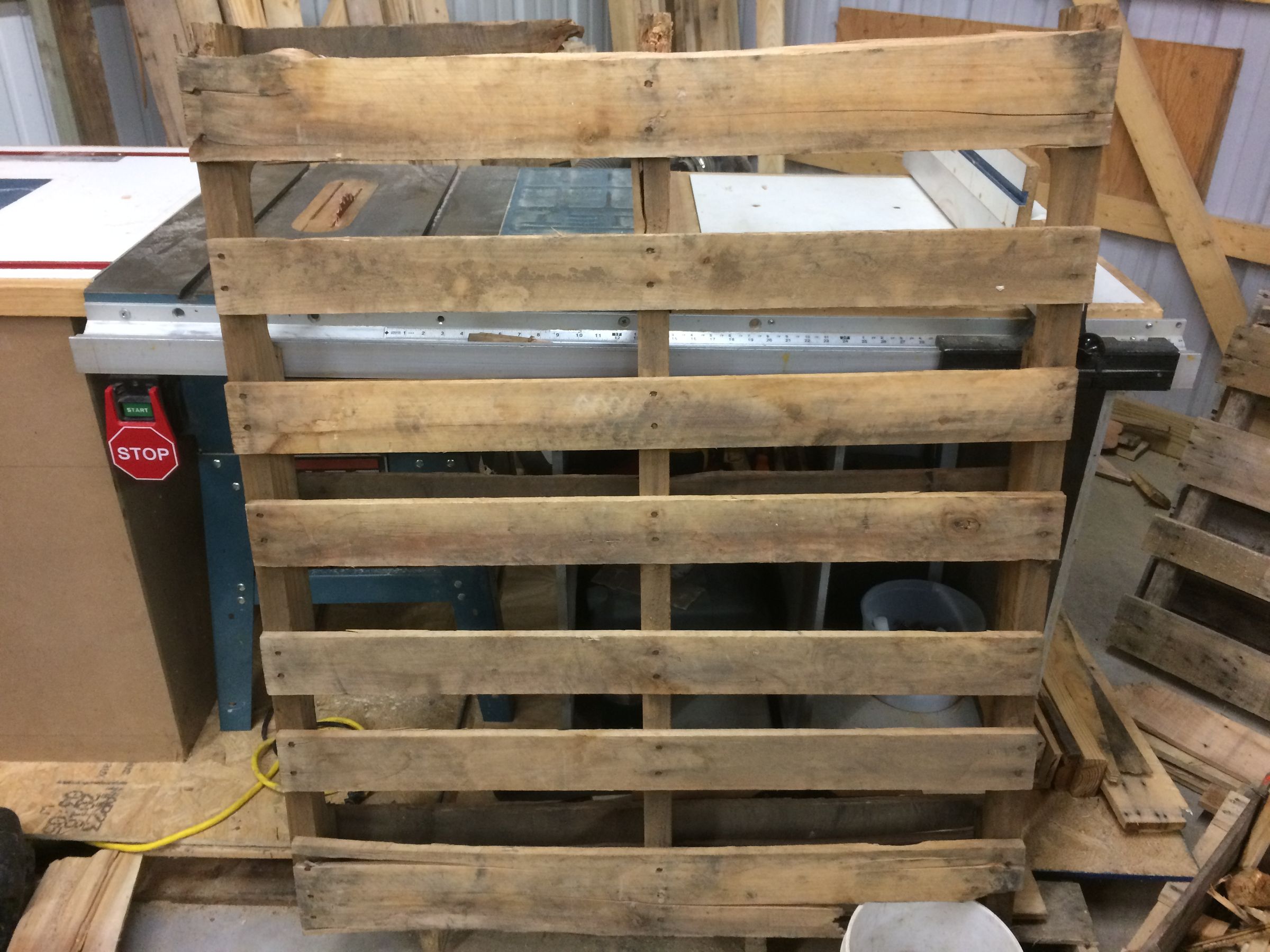 Pallet Wood American Flag (A.K.A. the Pyro Flag) : 15 Steps (with ...