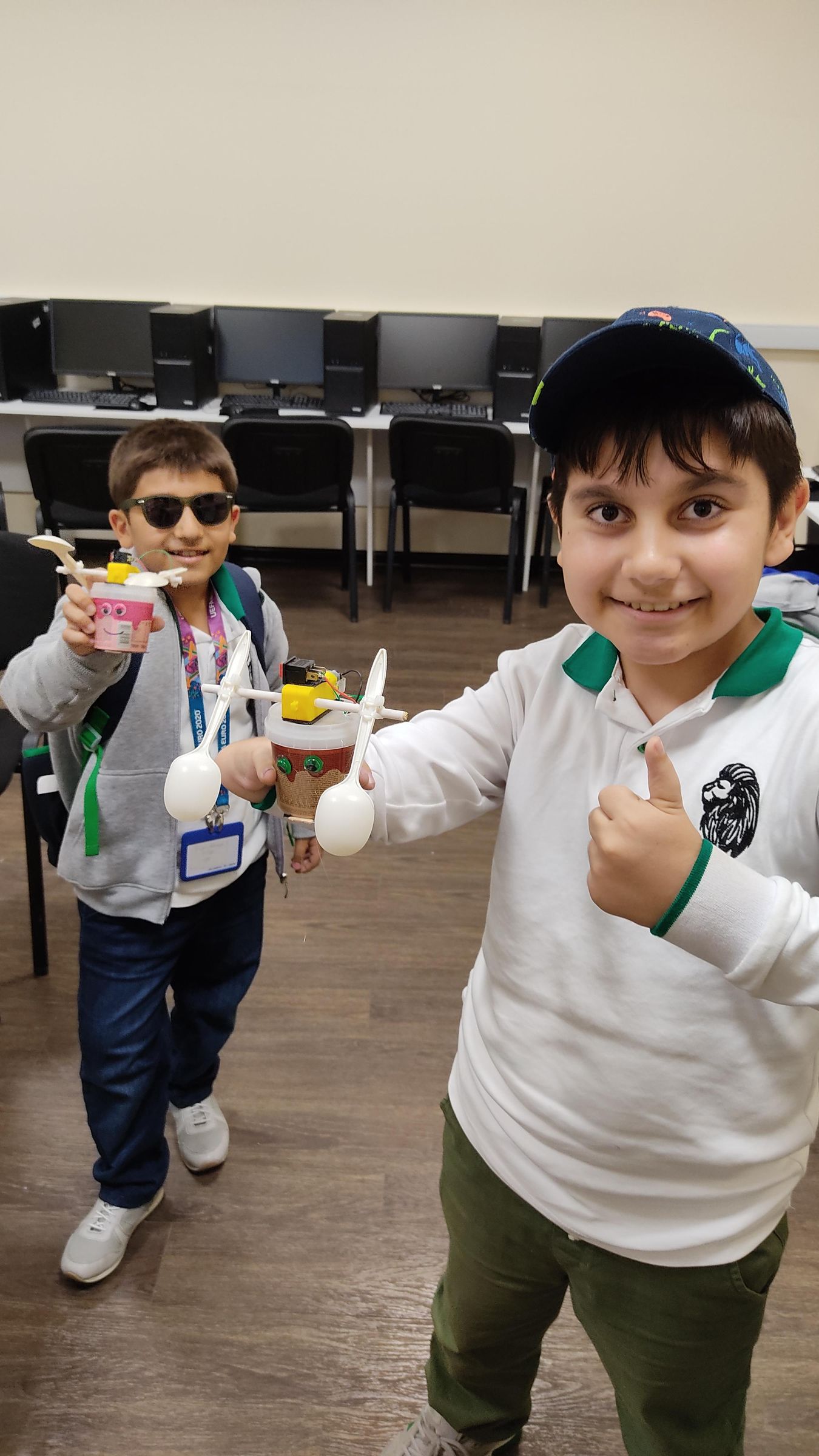 Robotics for School: Create Four Easy Robots Using Simple Materials ...