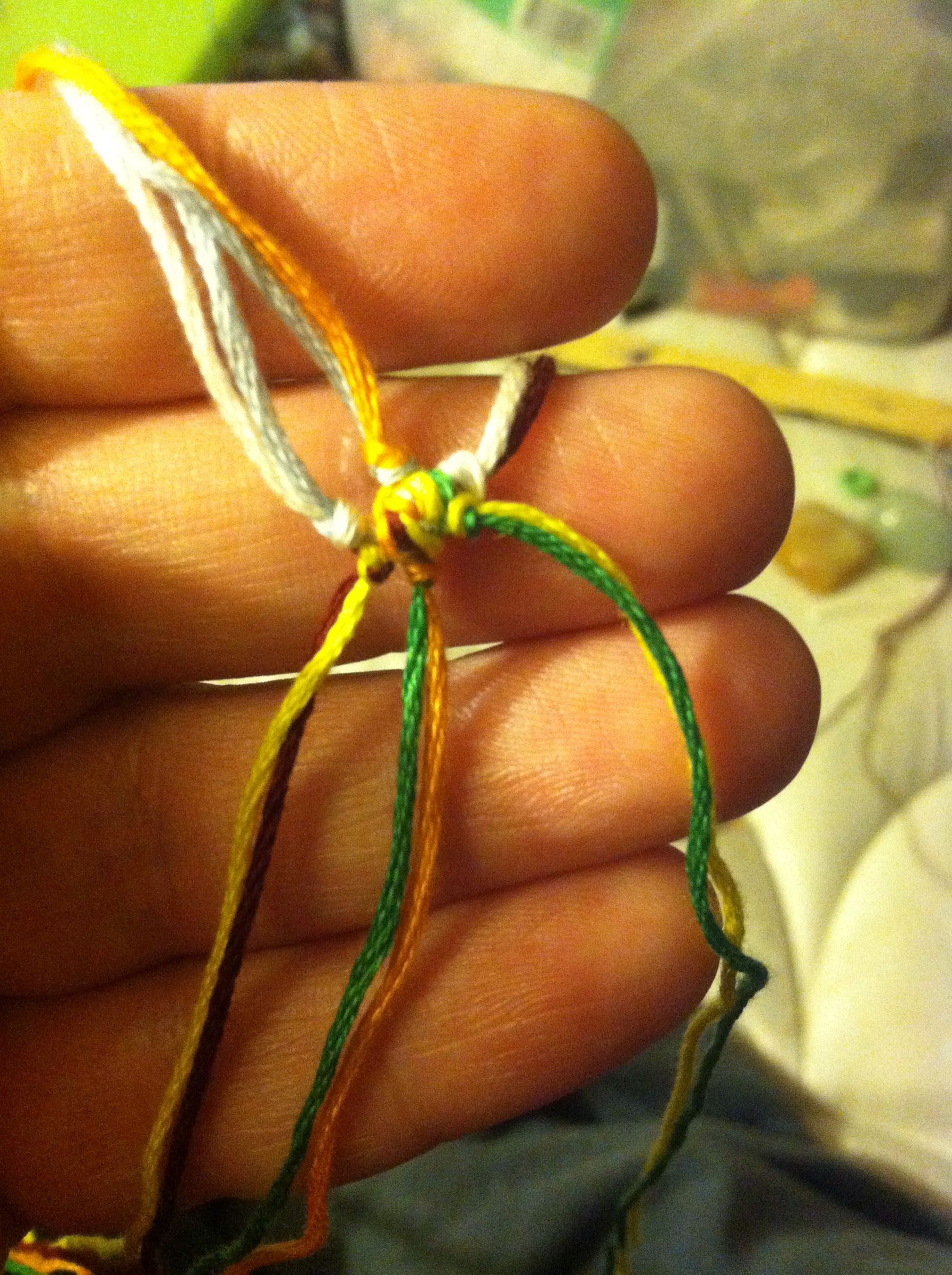 Macrame Interchangeable Stone Necklace : 10 Steps - Instructables