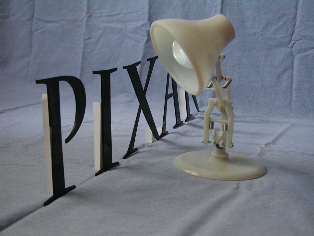 Luxo Jr. Revisited : 7 Steps (with Pictures) - Instructables