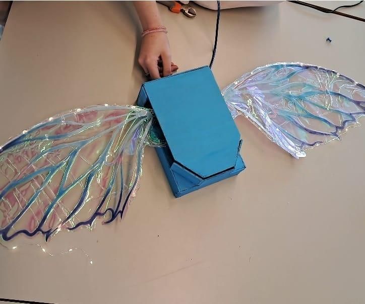 Moving Fairy Wings That Light Up! ITTT : 12 Steps (with Pictures ...