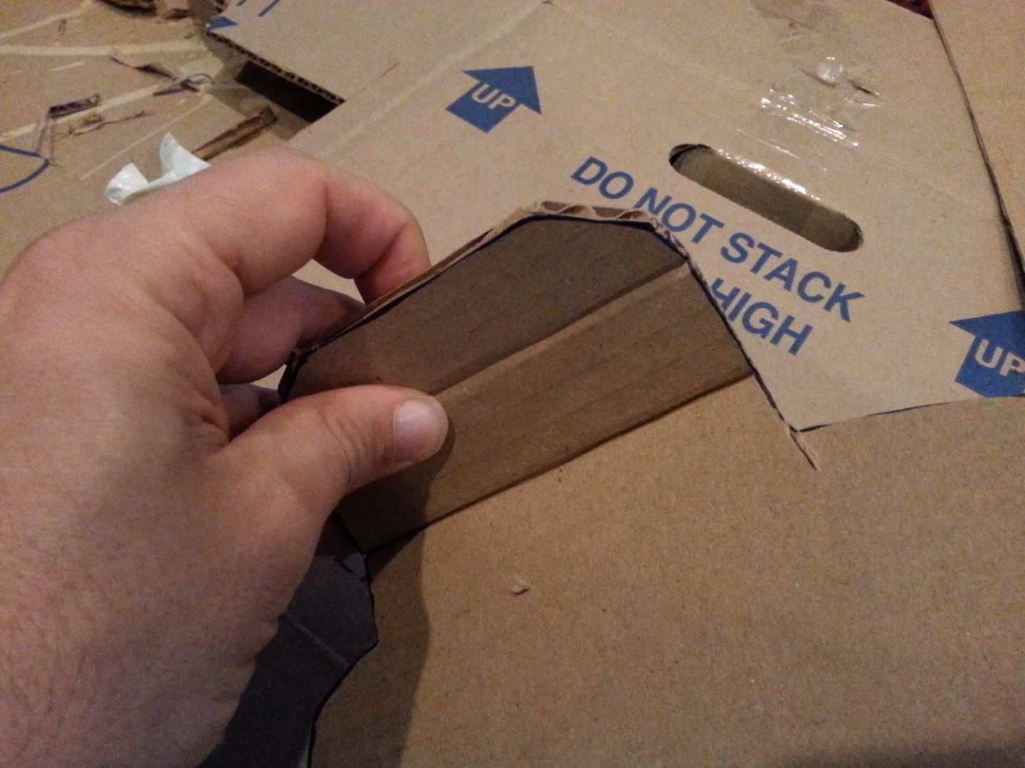 Cardboard Wrist Immobilization Brace : 7 Steps - Instructables