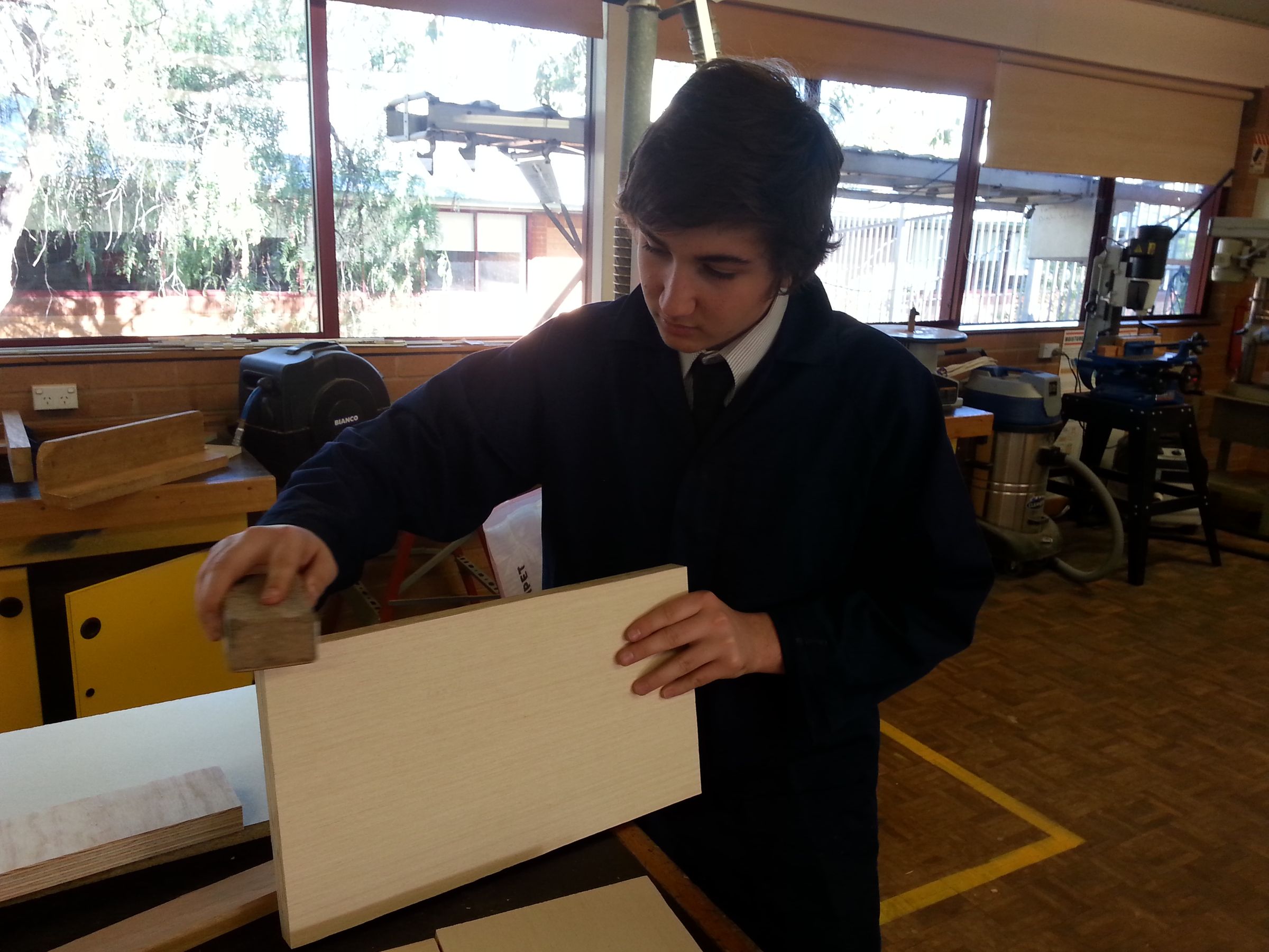 Multi-purpose Entertainment Unit : 6 Steps (with Pictures) - Instructables