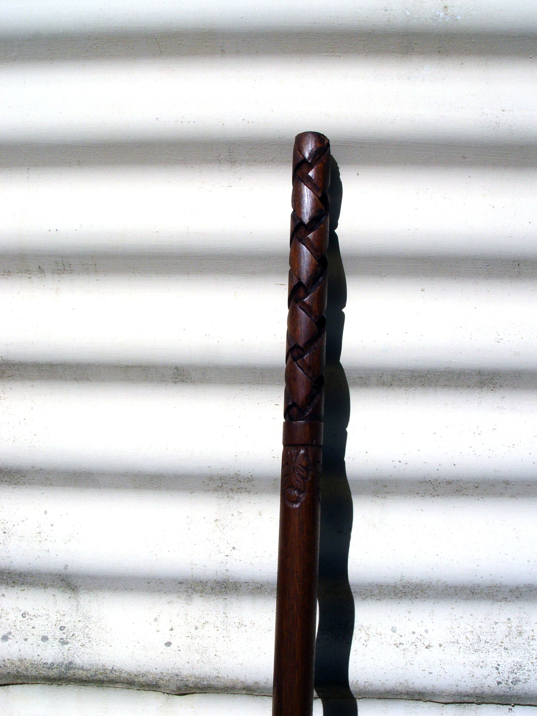 Celtic Knot Walking Stick : 7 Steps (with Pictures) - Instructables