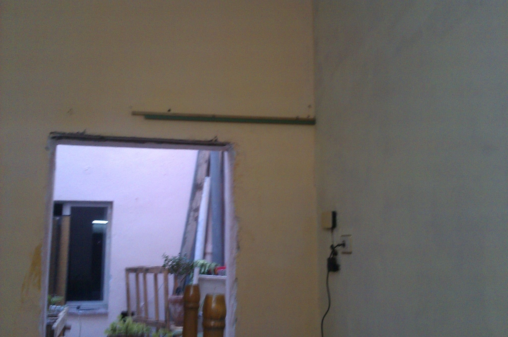 Sliding Window With Recicled Materials : 3 Steps - Instructables