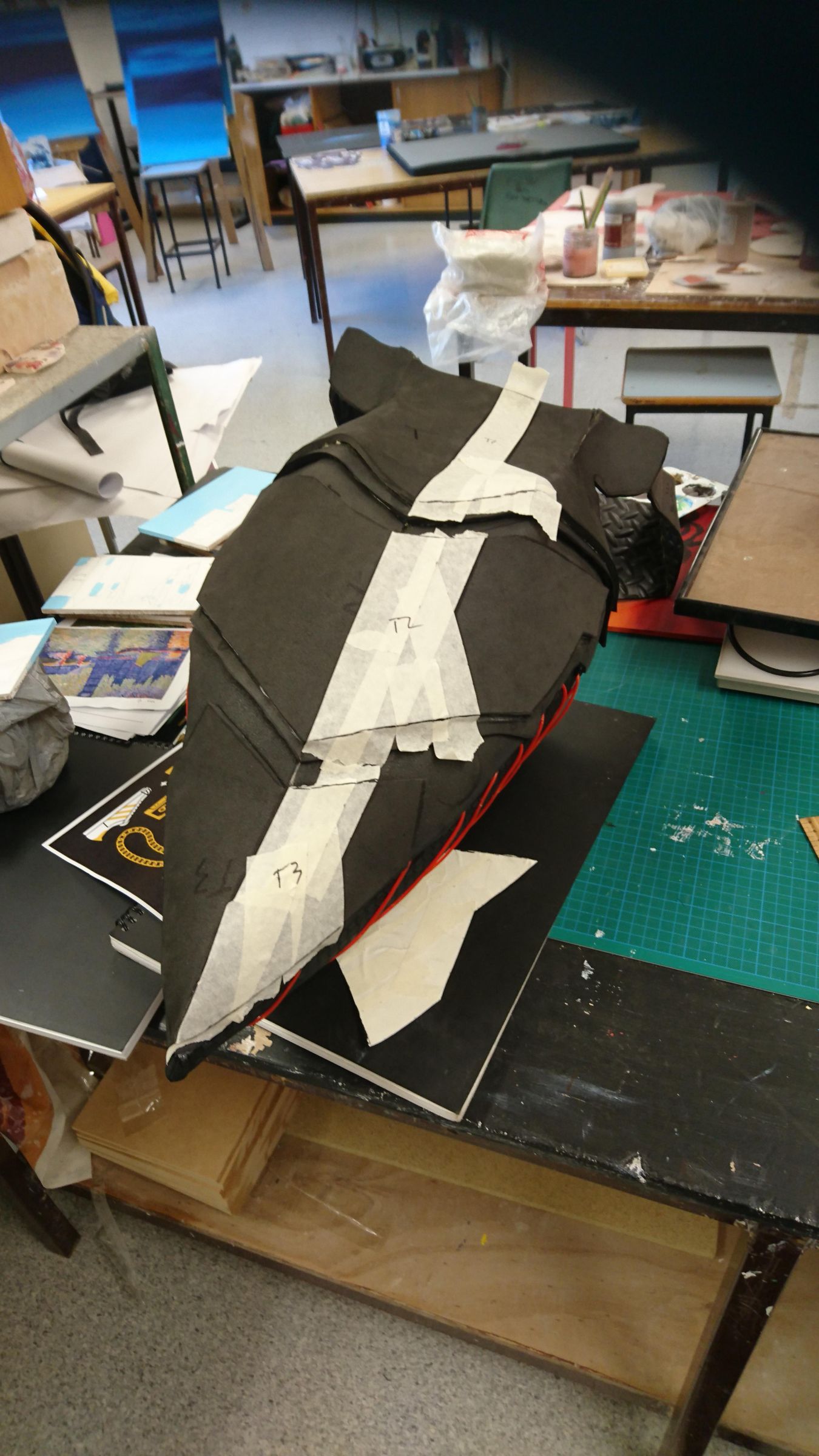 EVA Foam Robot Costume : 16 Steps (with Pictures) - Instructables