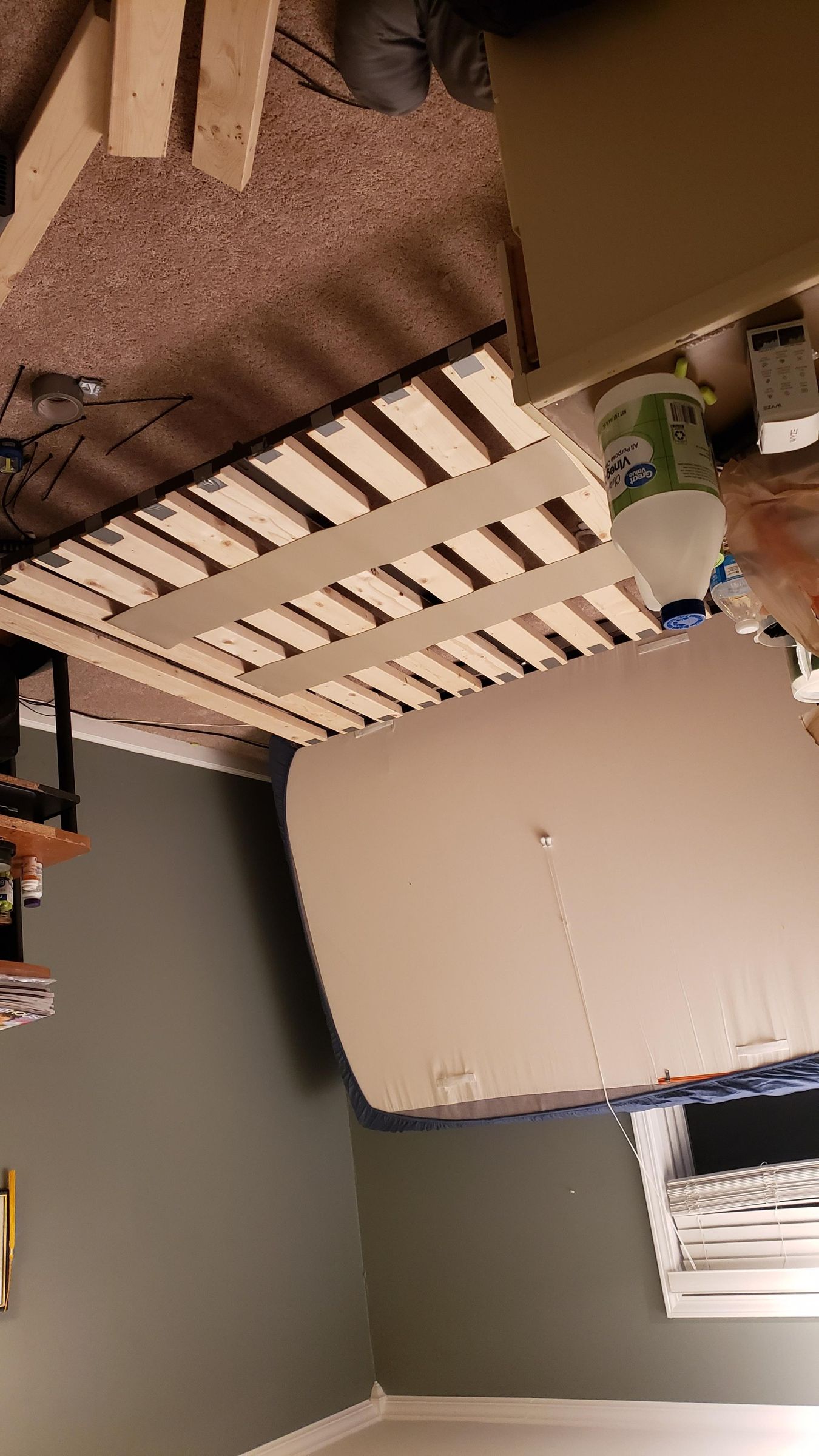Foundation for Queen-size Memory Foam Bed From Basic Frame : 5 Steps ...
