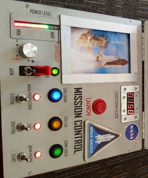 Space Shuttle Control Center (Kid's Toy) : 3 Steps (with Pictures ...