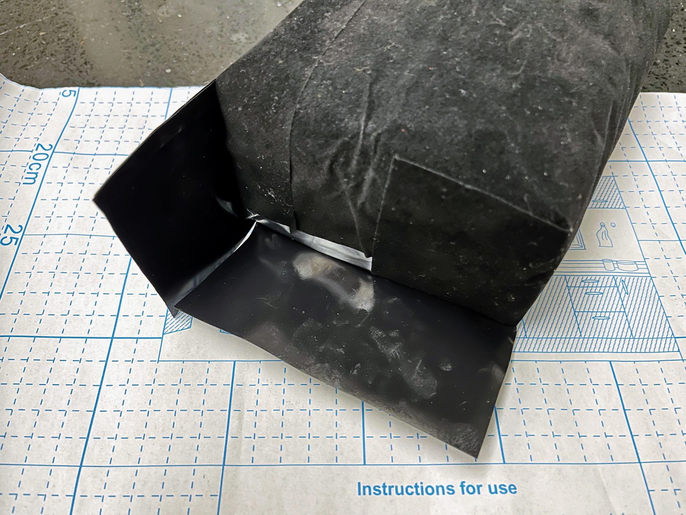 Upcycling Snack Package to Slant Bag : 8 Steps (with Pictures) - Instructables