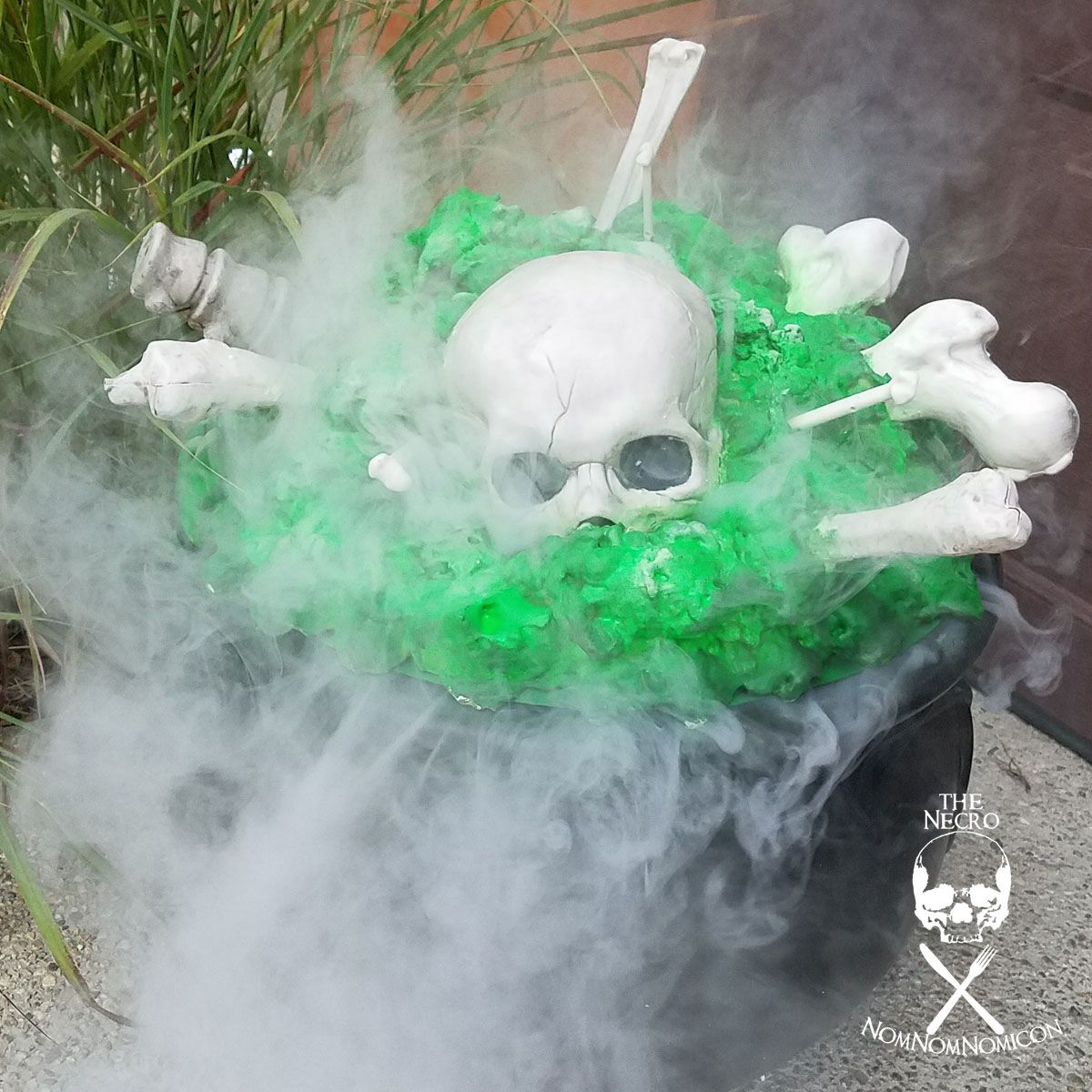Halloween DIY: Glow in the Dark Smoking Cauldron : 10 Steps (with ...