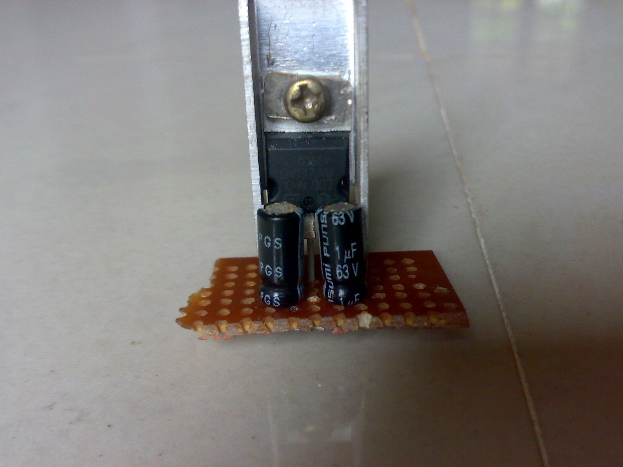 5v Regulator : 4 Steps - Instructables