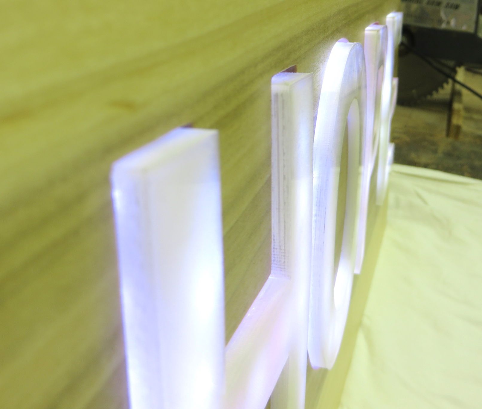 Backlit Signs With LED Light Strips : 8 Steps - Instructables