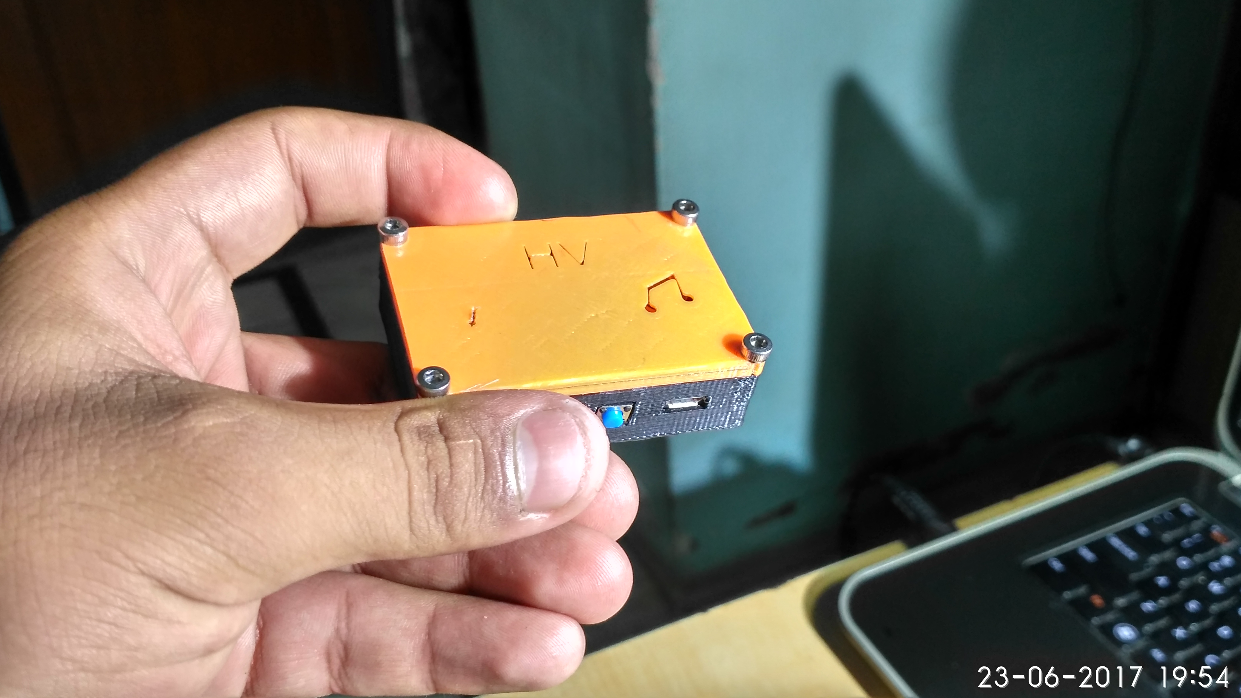 DIY AWESOME MP3 Player : 7 Steps (with Pictures) - Instructables