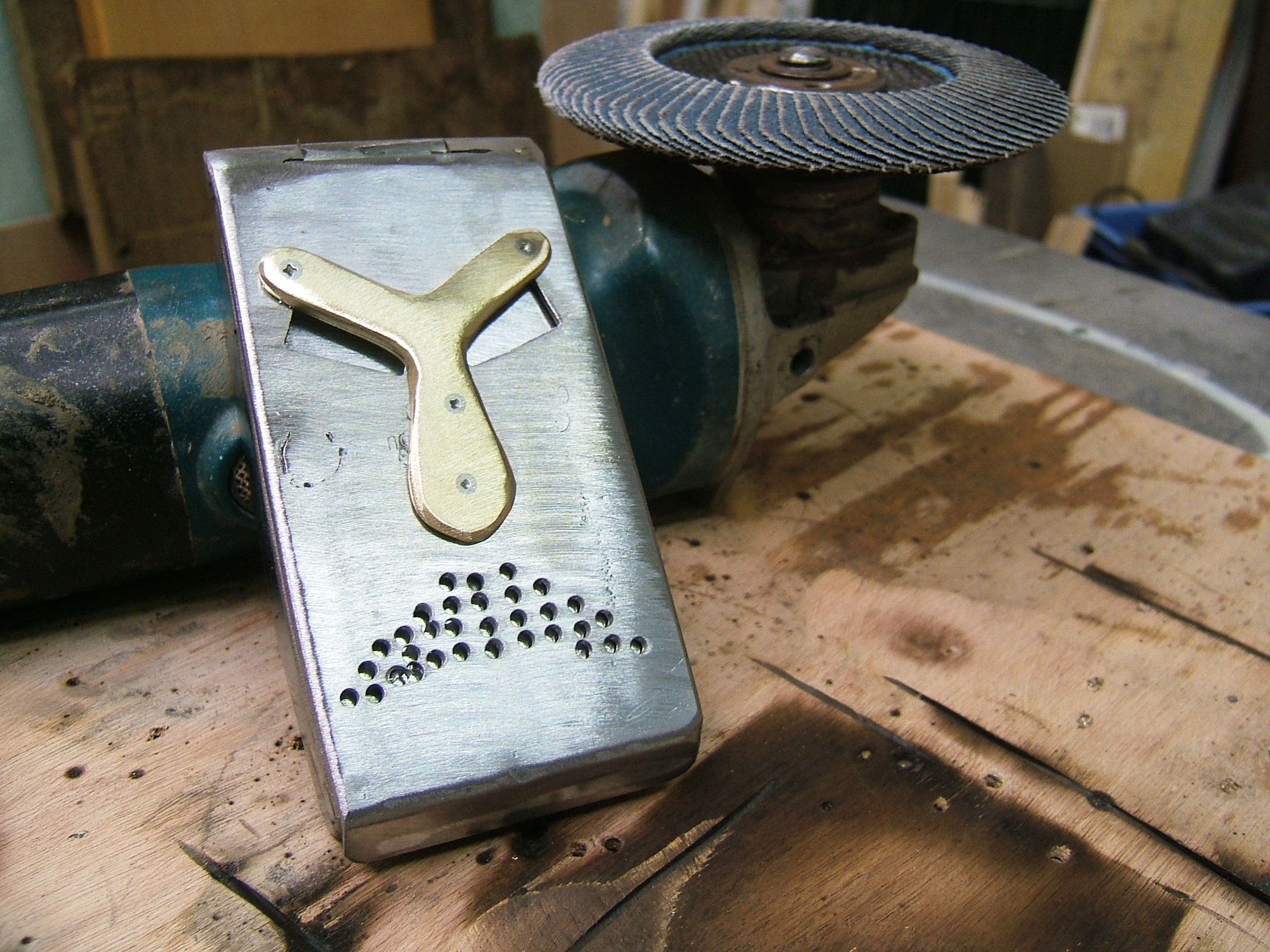 PANZERHANDY - the Armoured Cell Phone : 16 Steps (with Pictures ...
