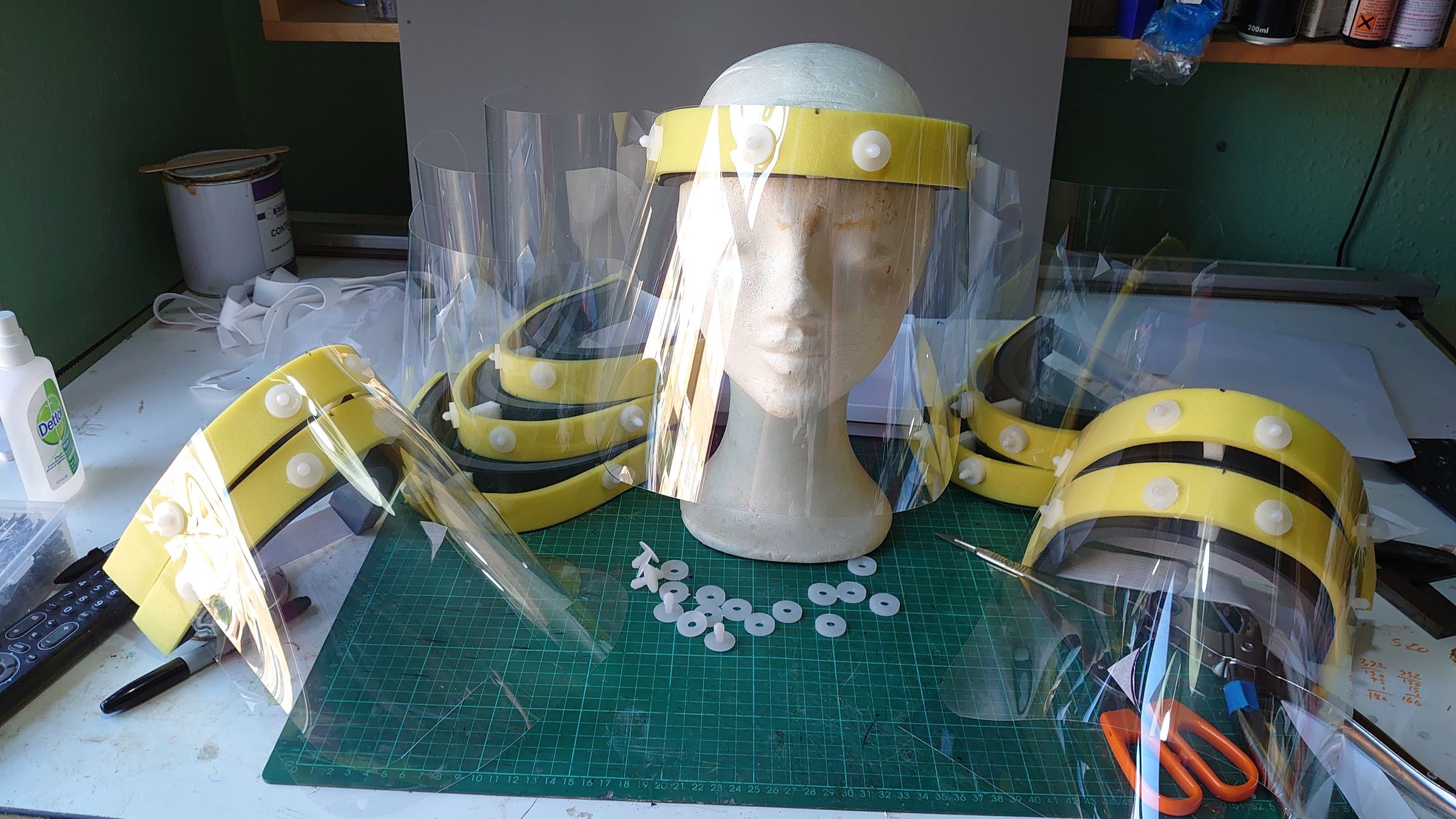 Eva Foam Face Shield : 10 Steps (with Pictures) - Instructables