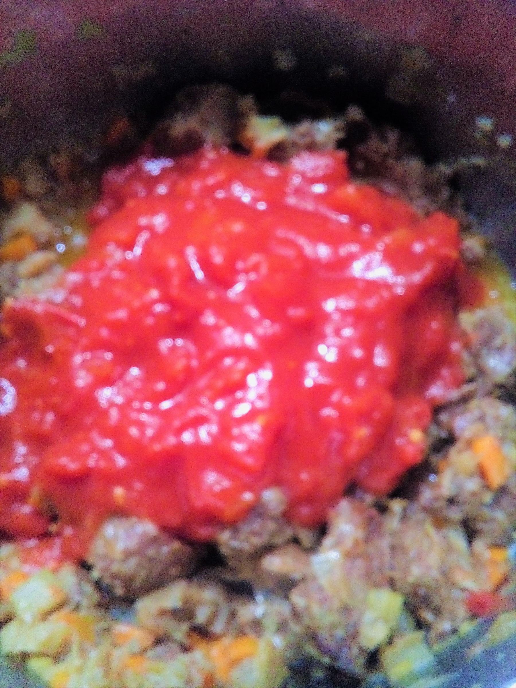 Kare Pan With Goulash and Sourdough Dough : 5 Steps - Instructables